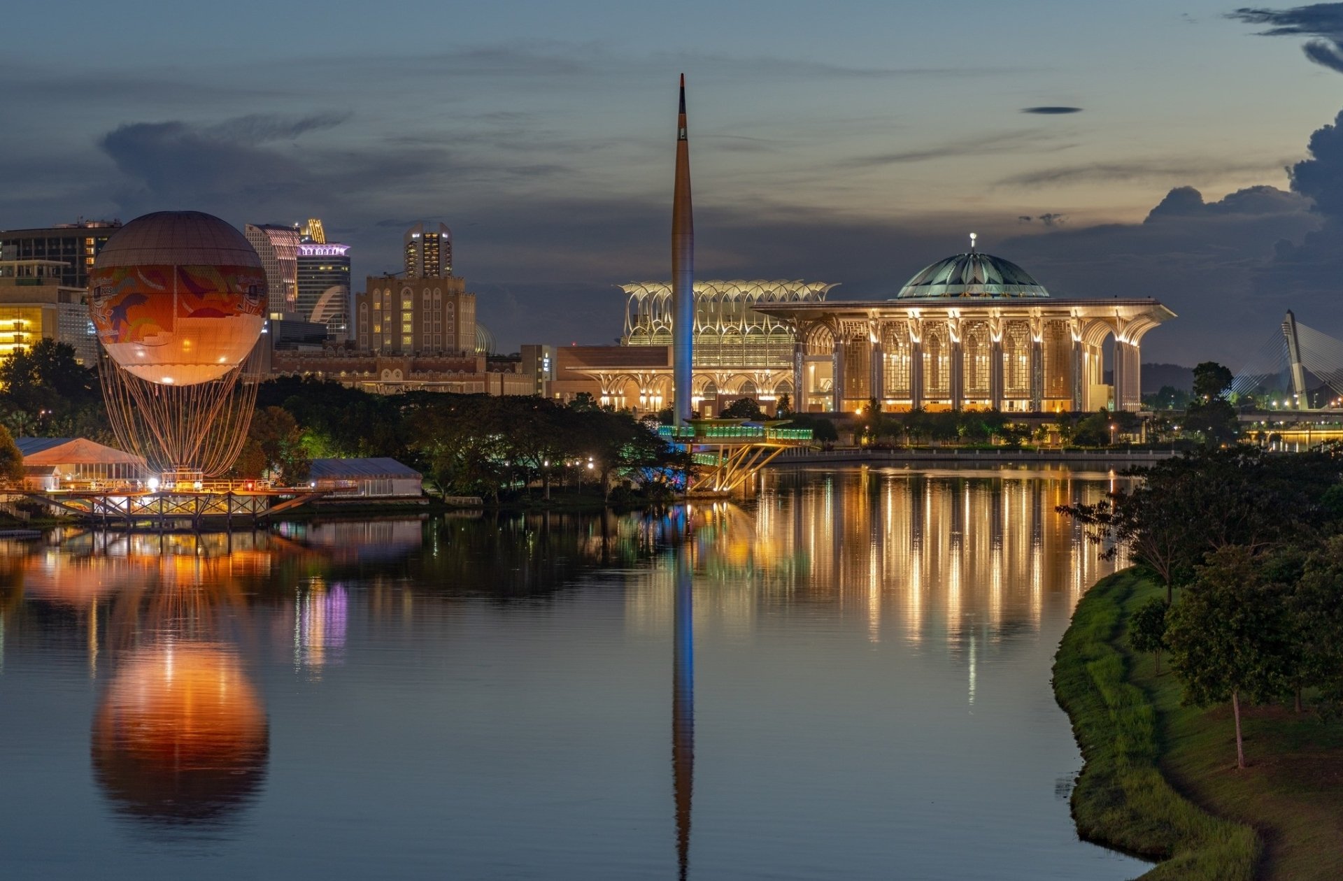 Download Man Made Putrajaya HD Wallpaper