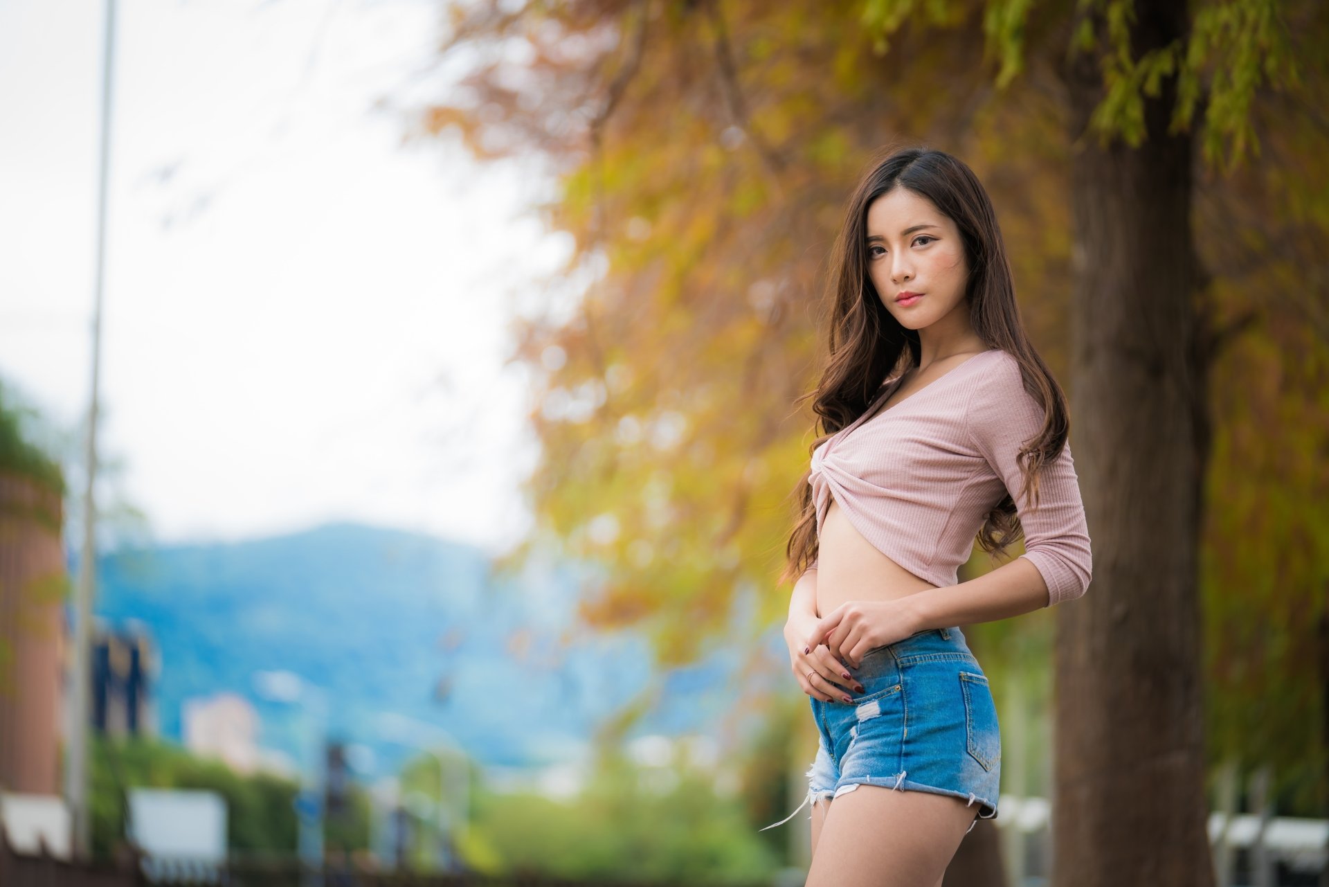 Download Long Hair Brunette Depth Of Field Shorts Model Woman Asian 4k