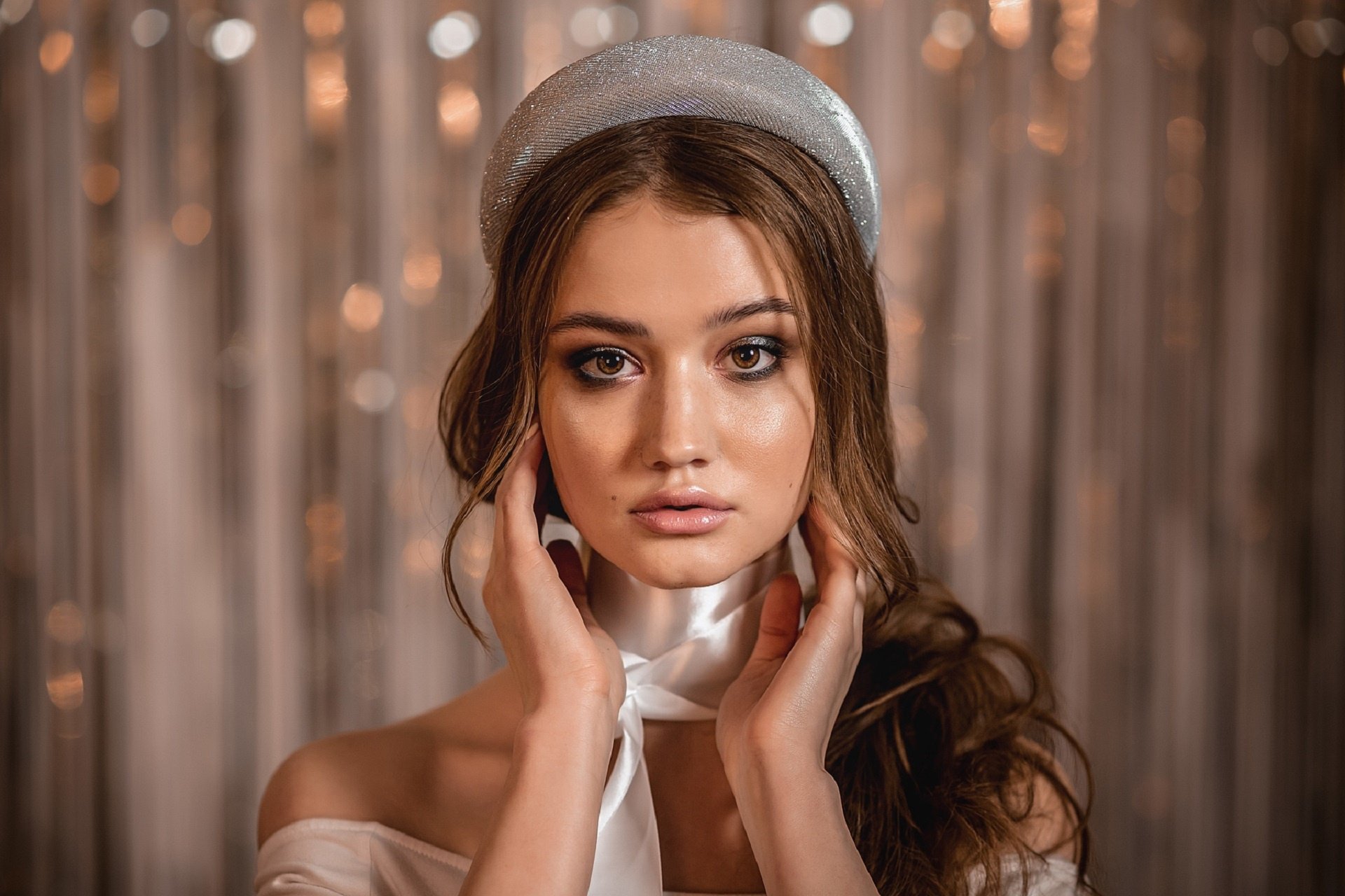 Download Brown Eyes Stare Brunette Face Woman Model HD Wallpaper