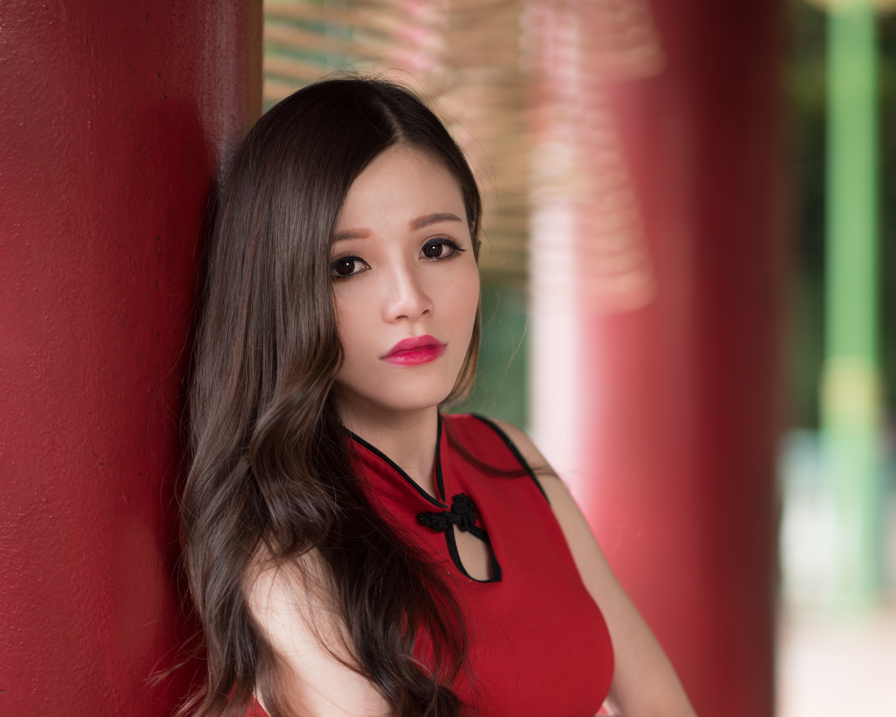 Download Lipstick Brown Eyes Depth Of Field Brunette Long Hair Model