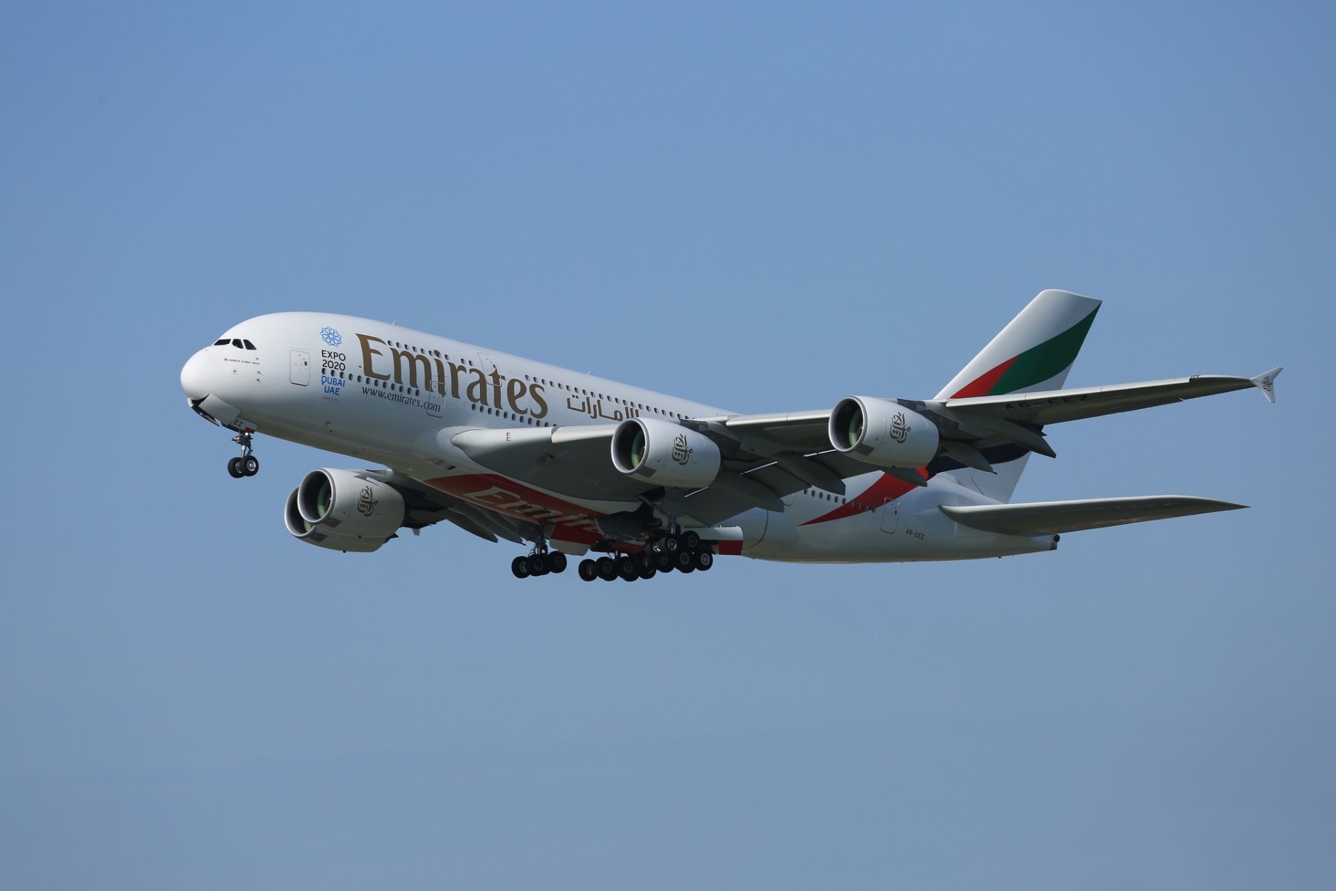 Download Passenger Plane Aircraft Airbus Vehicle Airbus A380 HD Wallpaper