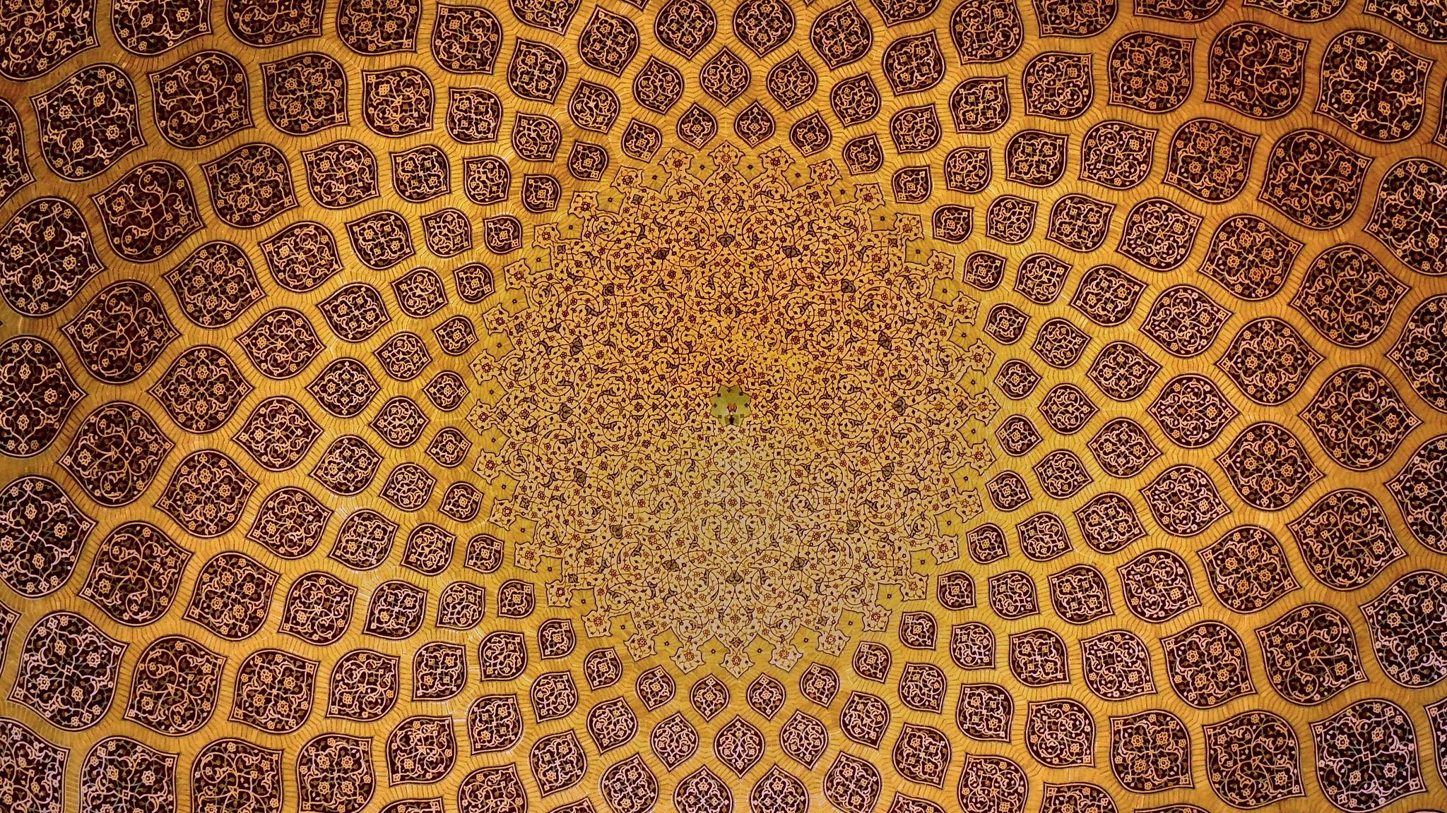 Download Abstract Pattern HD Wallpaper