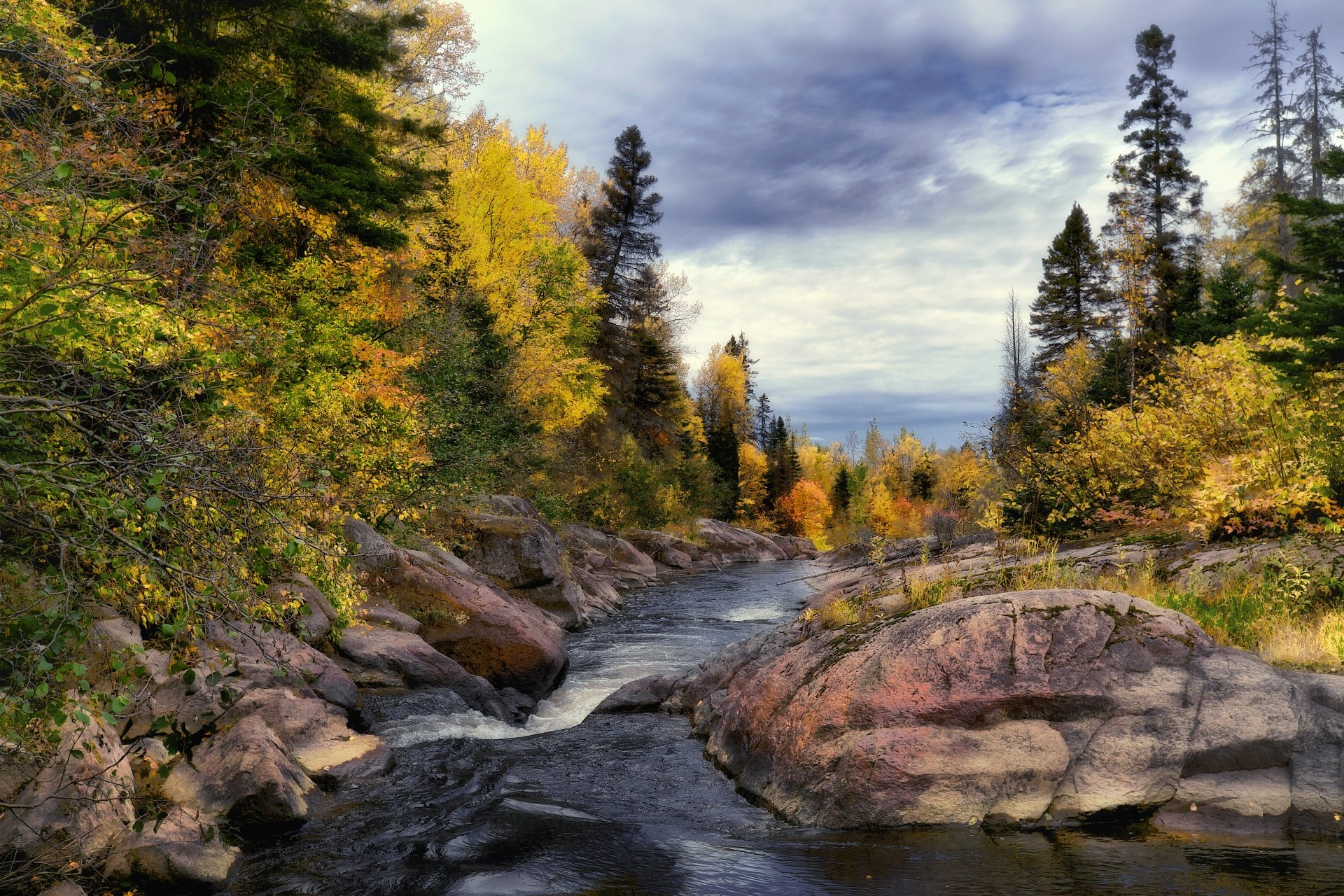 Download Quebec Canada Fall Nature River 4k Ultra HD Wallpaper