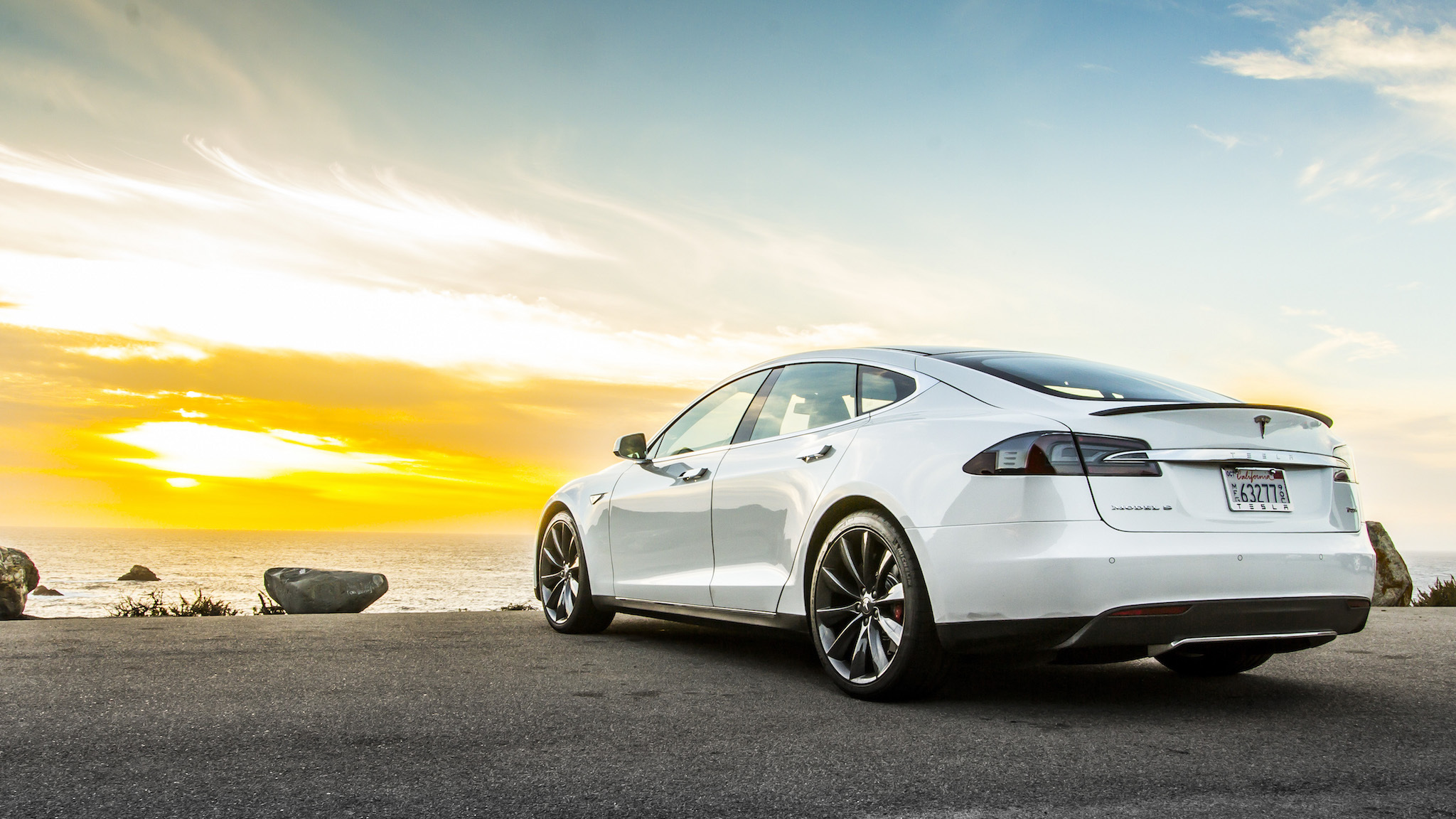Tesla Model S HD Wallpaper