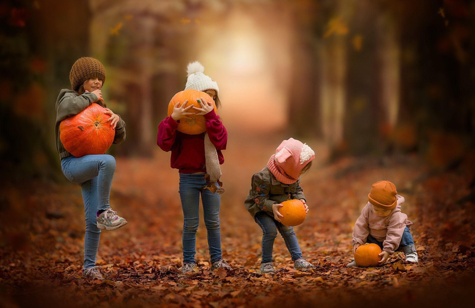 Download Halloween Pumpkin Photography Child HD Wallpaper | 2000x1300 ...