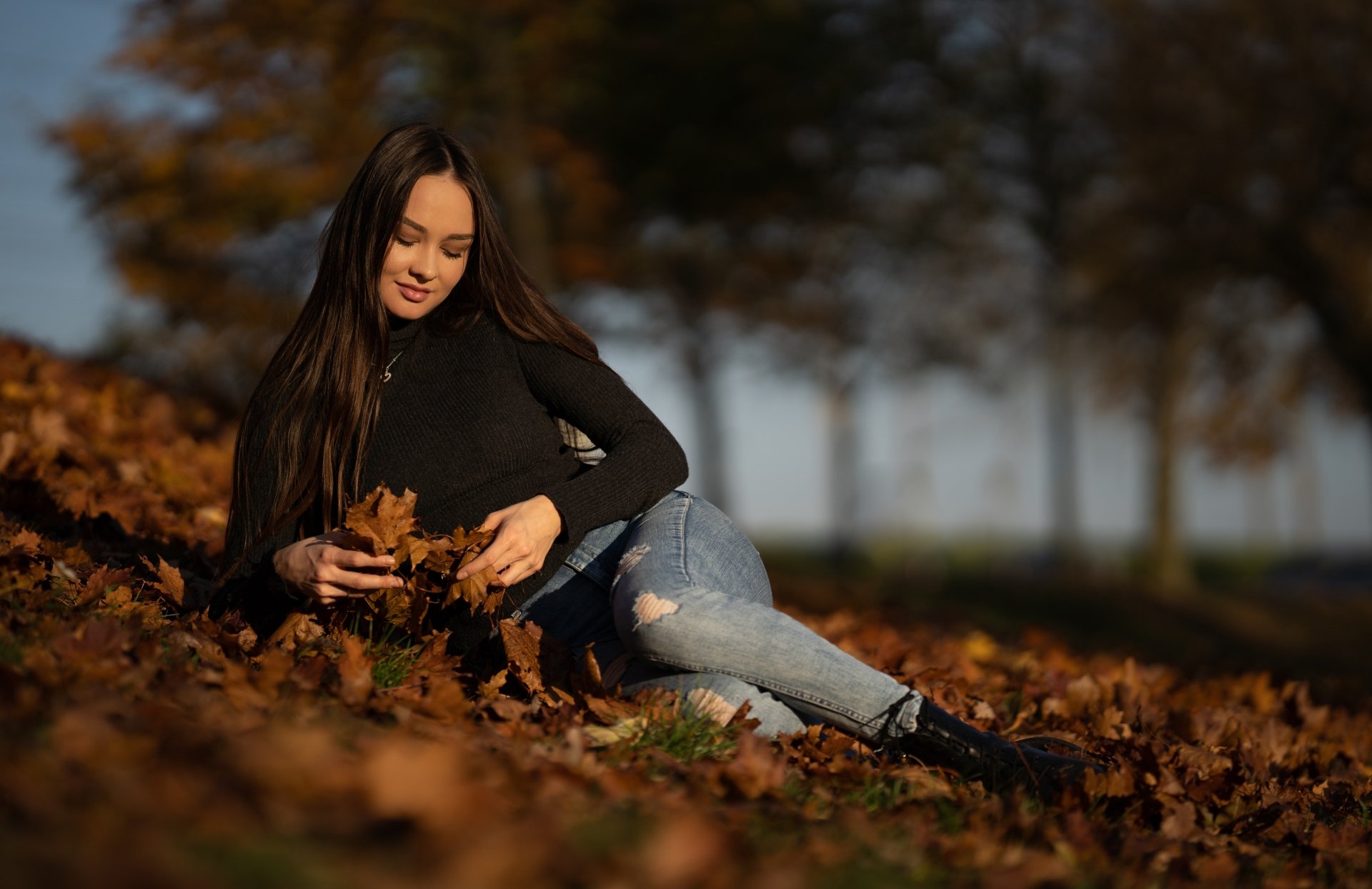 Download Woman Model 4k Ultra HD Wallpaper