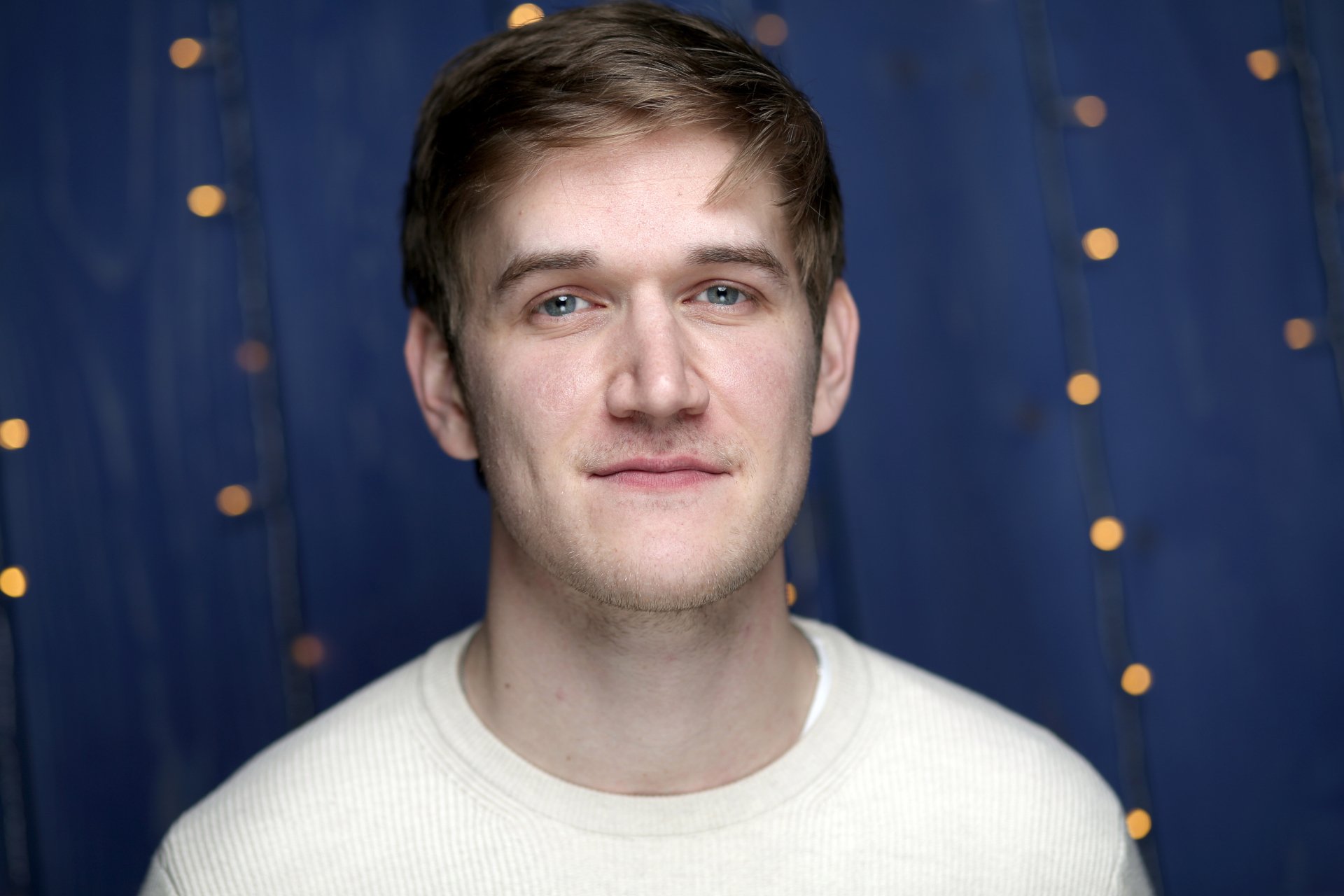Bo Burnham - Desktop Wallpapers, Phone Wallpaper, PFP, Gifs, and More!
