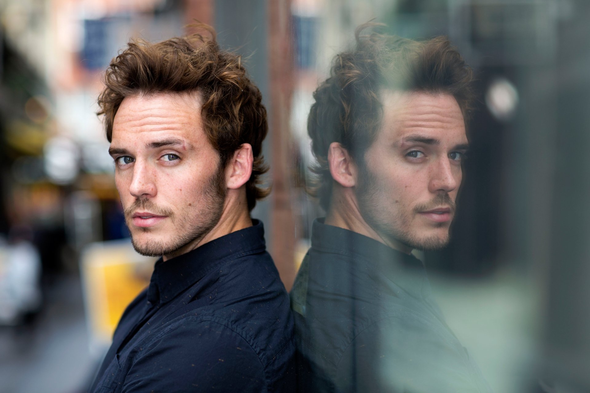 Download English Actor Reflection Celebrity Sam Claflin 4k Ultra HD ...