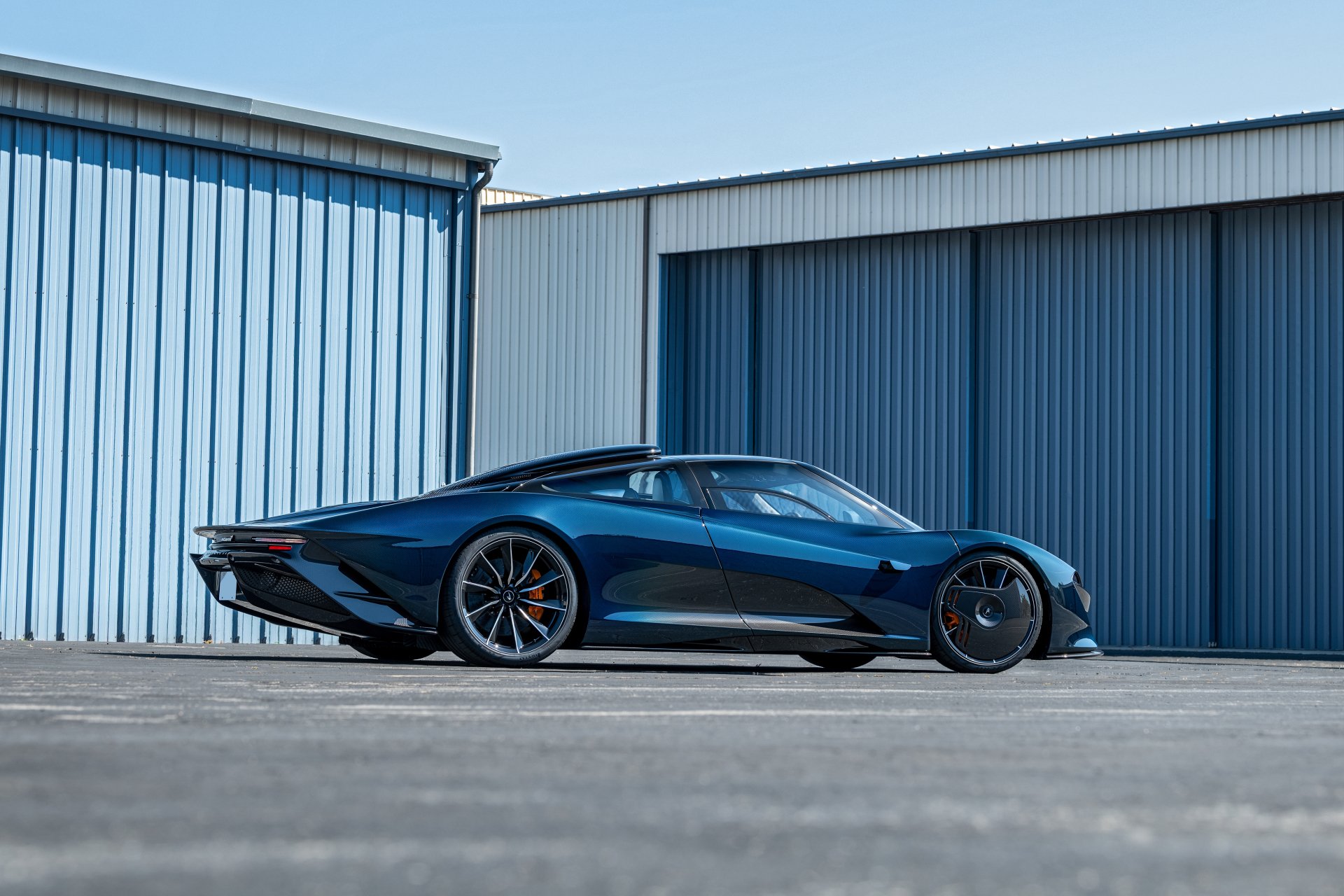 Velocity Sculpted: McLaren Speedtail — 4K Ultra HD Supercar Wallpaper