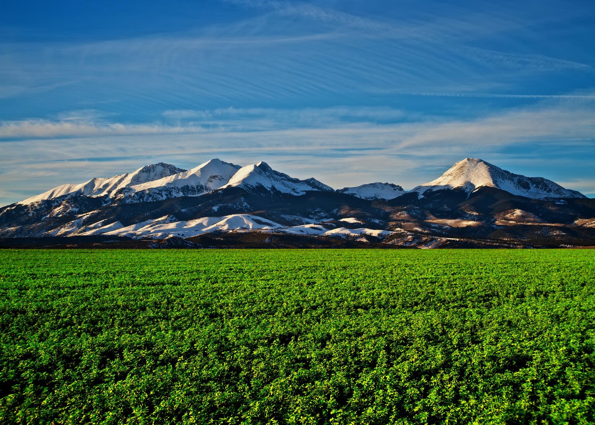 Download Nature Mountain HD Wallpaper
