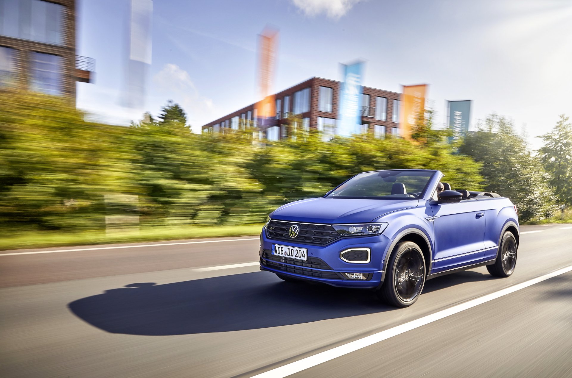 Download Cabriolet Vehicle Volkswagen T-Roc R-Line 4k Ultra HD Wallpaper