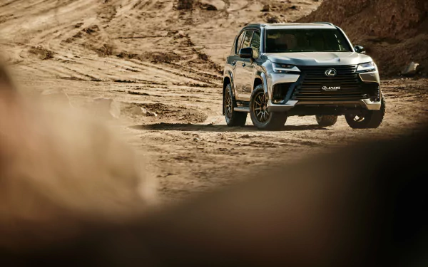 Lexus LX 600 8k Wallpapers