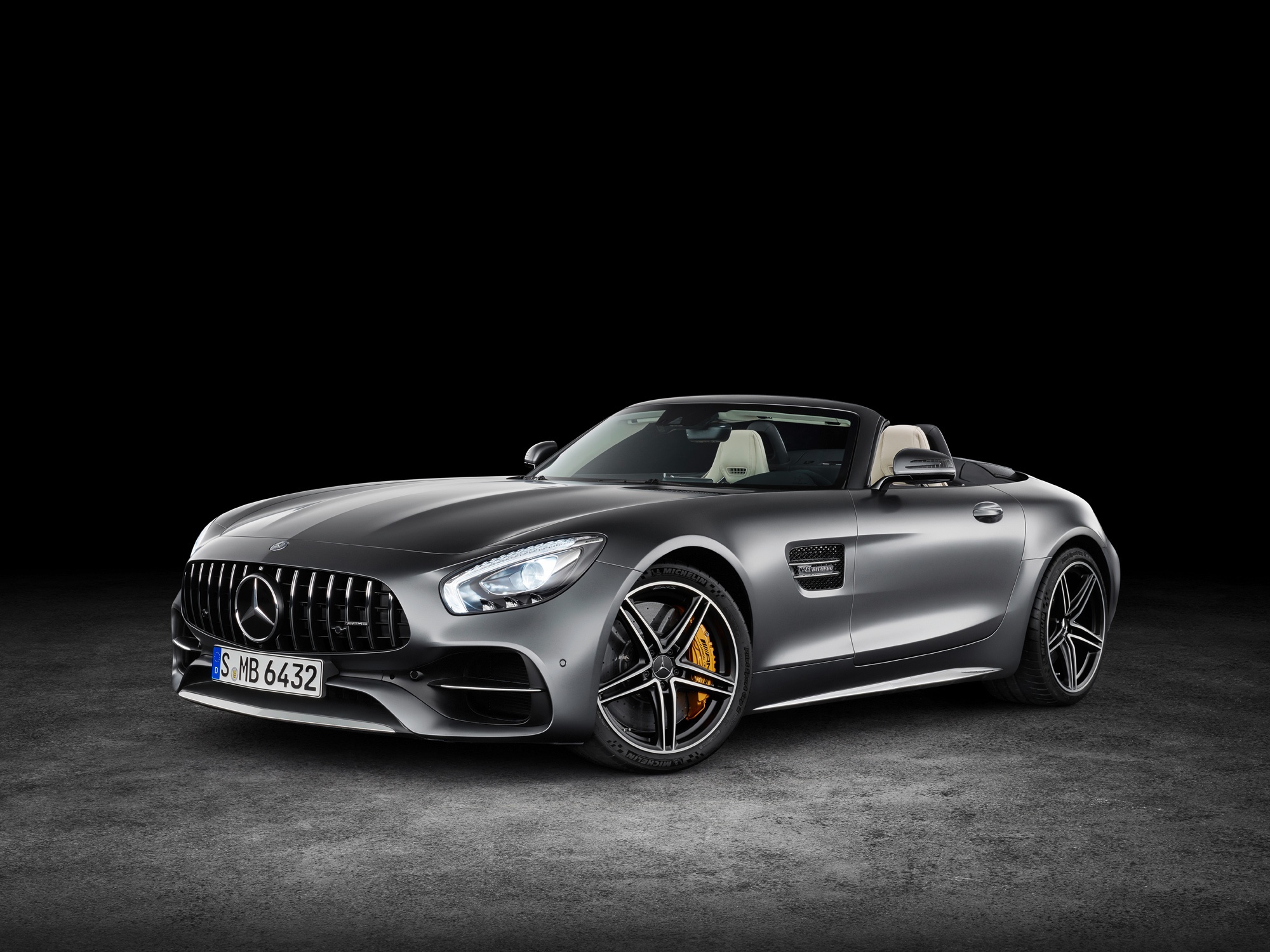 Download Vehicle Mercedes-AMG GT HD Wallpaper