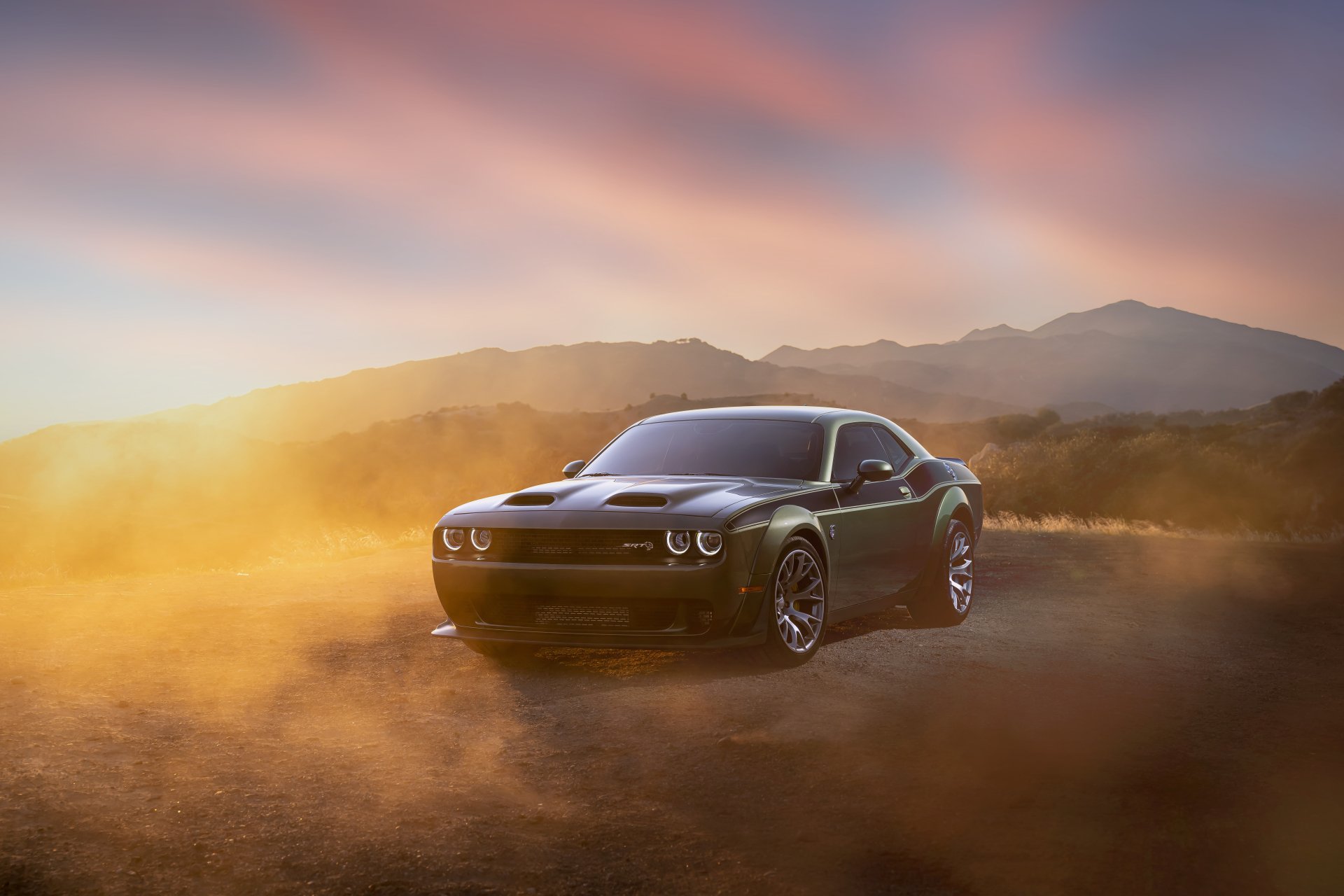 Dodge Challenger SRT 8k Wallpapers