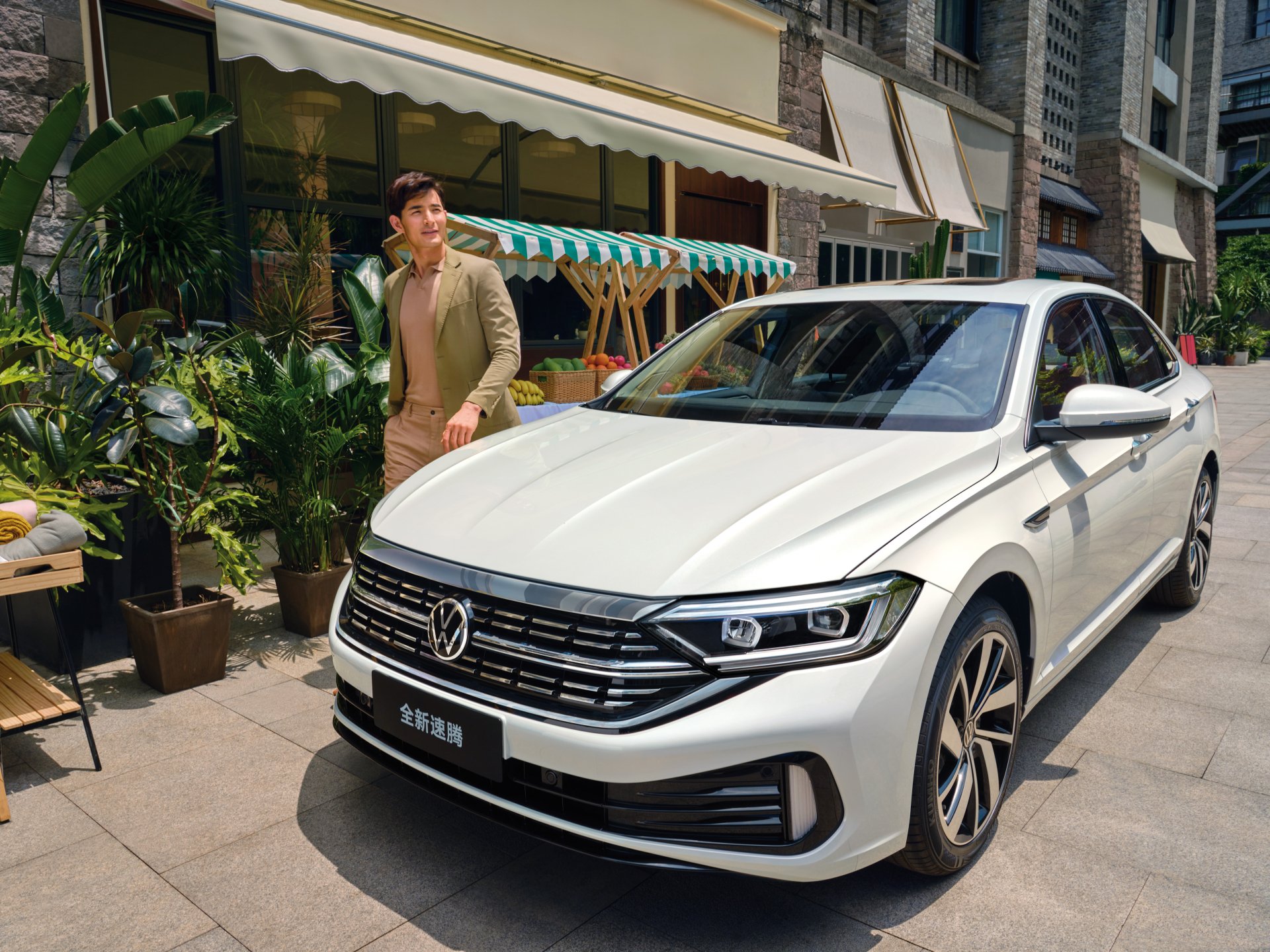 Download Vehicle Volkswagen Sagitar 4k Ultra HD Wallpaper