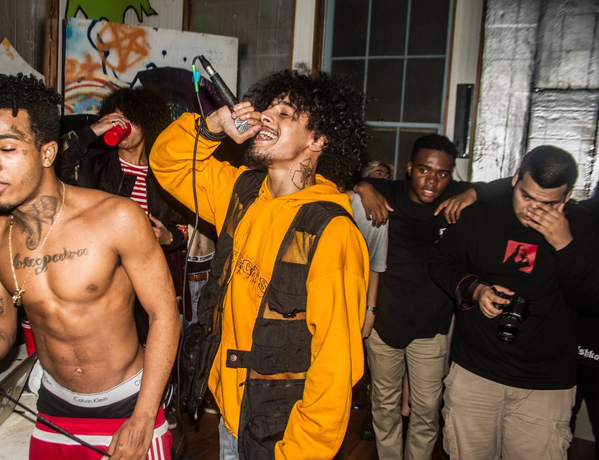 XXXTentacion Vibes: HD Music Moment Captured Live | 2048x1572 ...