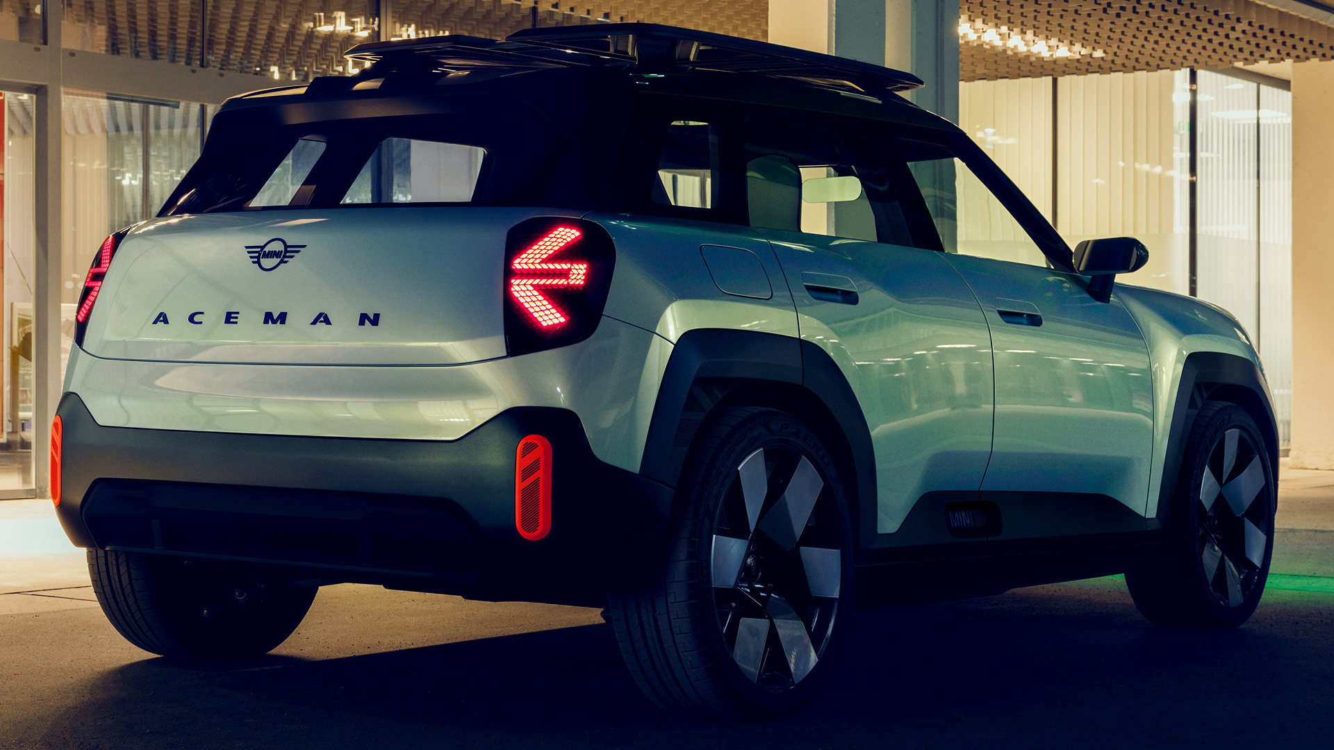 MINI Aceman Style