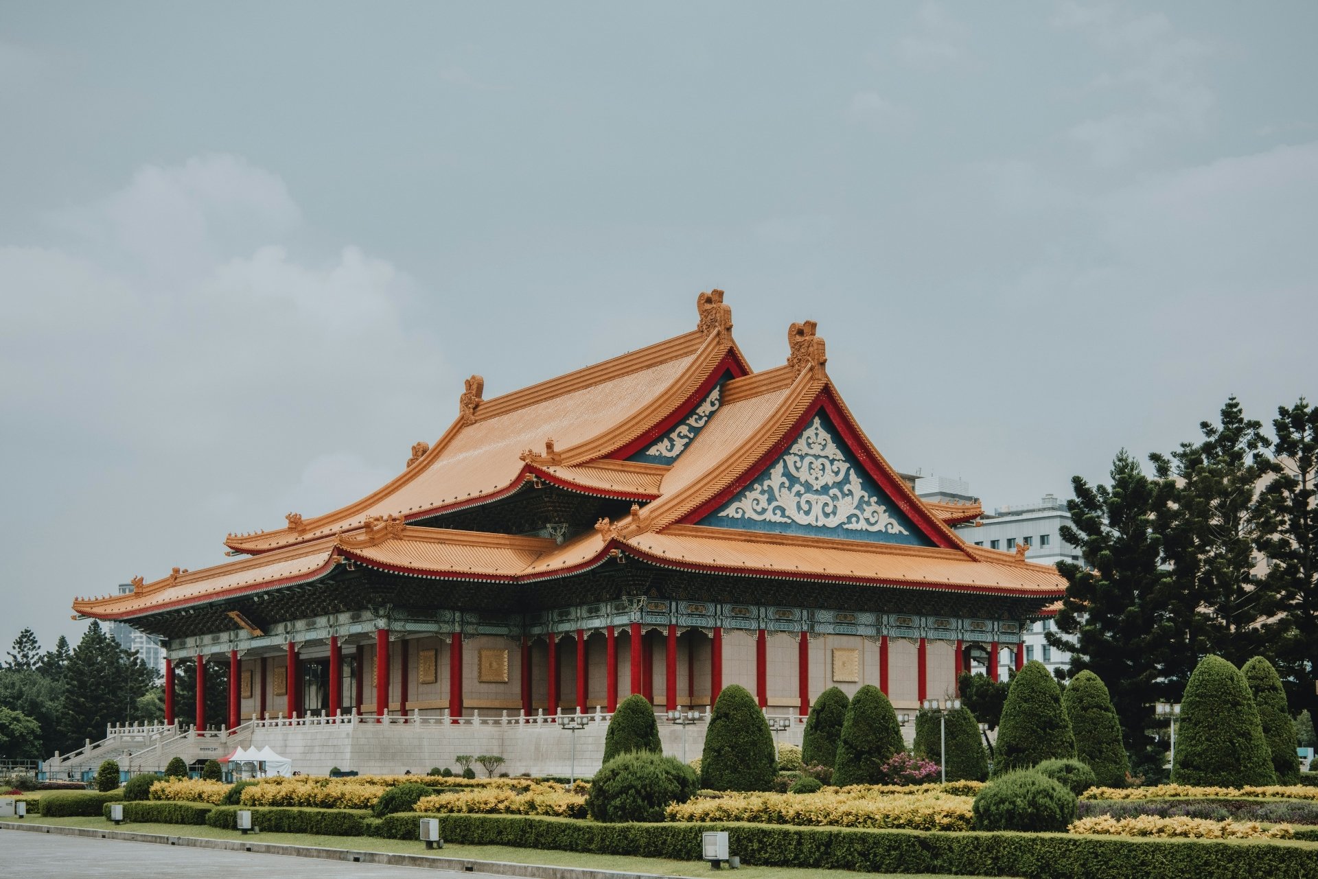 Taiwan Temple Architecture - Ultra HD 4K Wallpaper by Kharl Anthony Paica