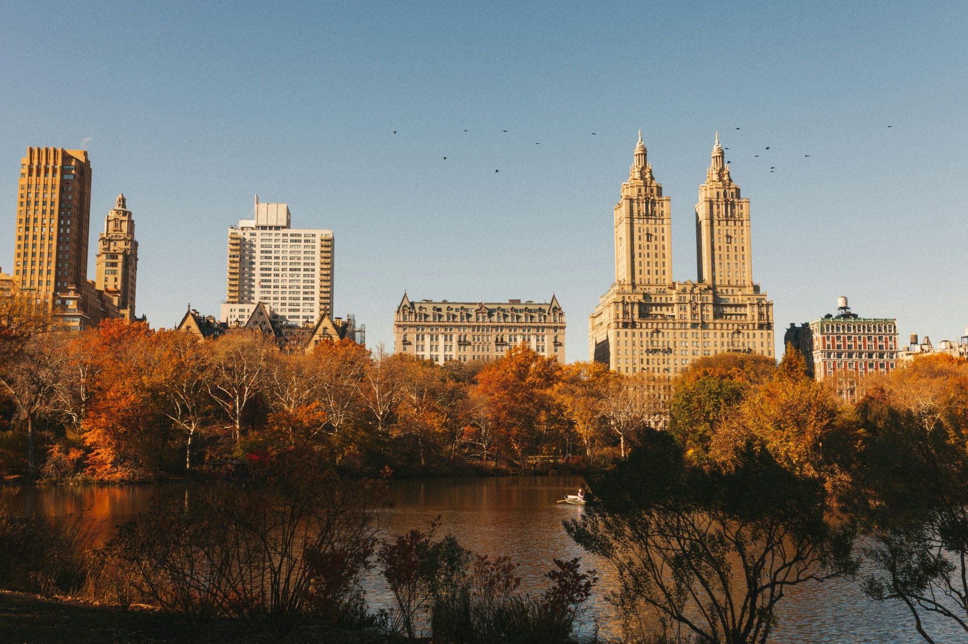 4K Ultra HD Central Park in Fall - New York City Skyline by Josh Couch