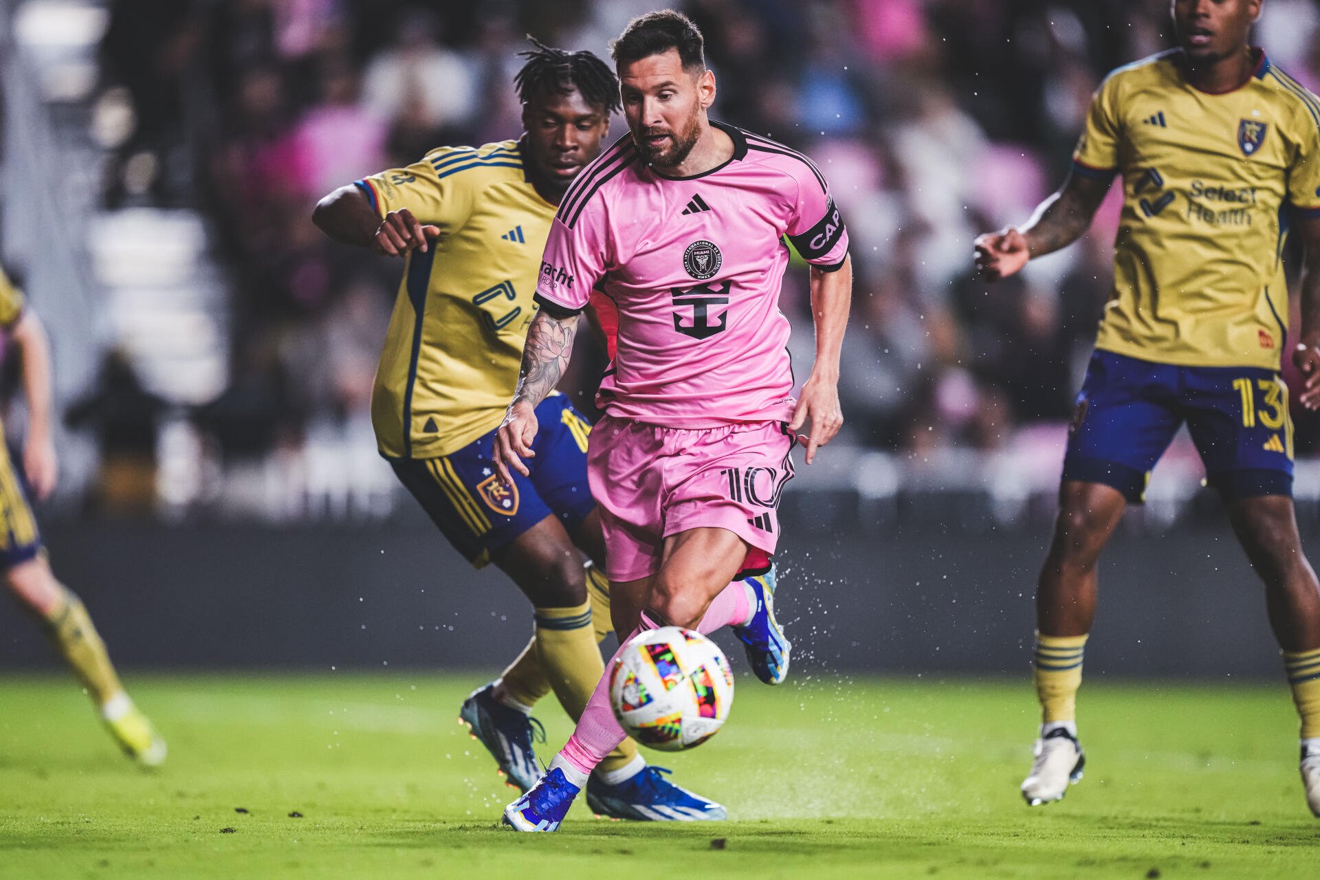 Lionel Messi in Action: Inter Miami CF 8K Ultra HD Wallpaper