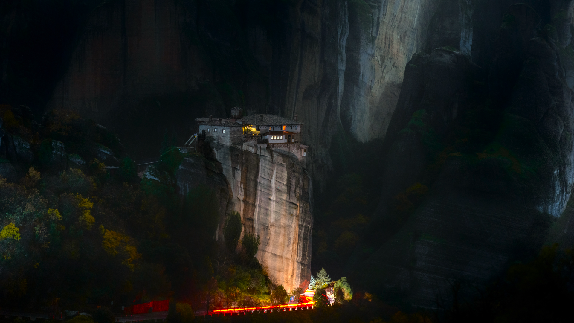 Majestic Monastery on Rocky Cliffs - 4K Ultra HD Landscape Wallpaper