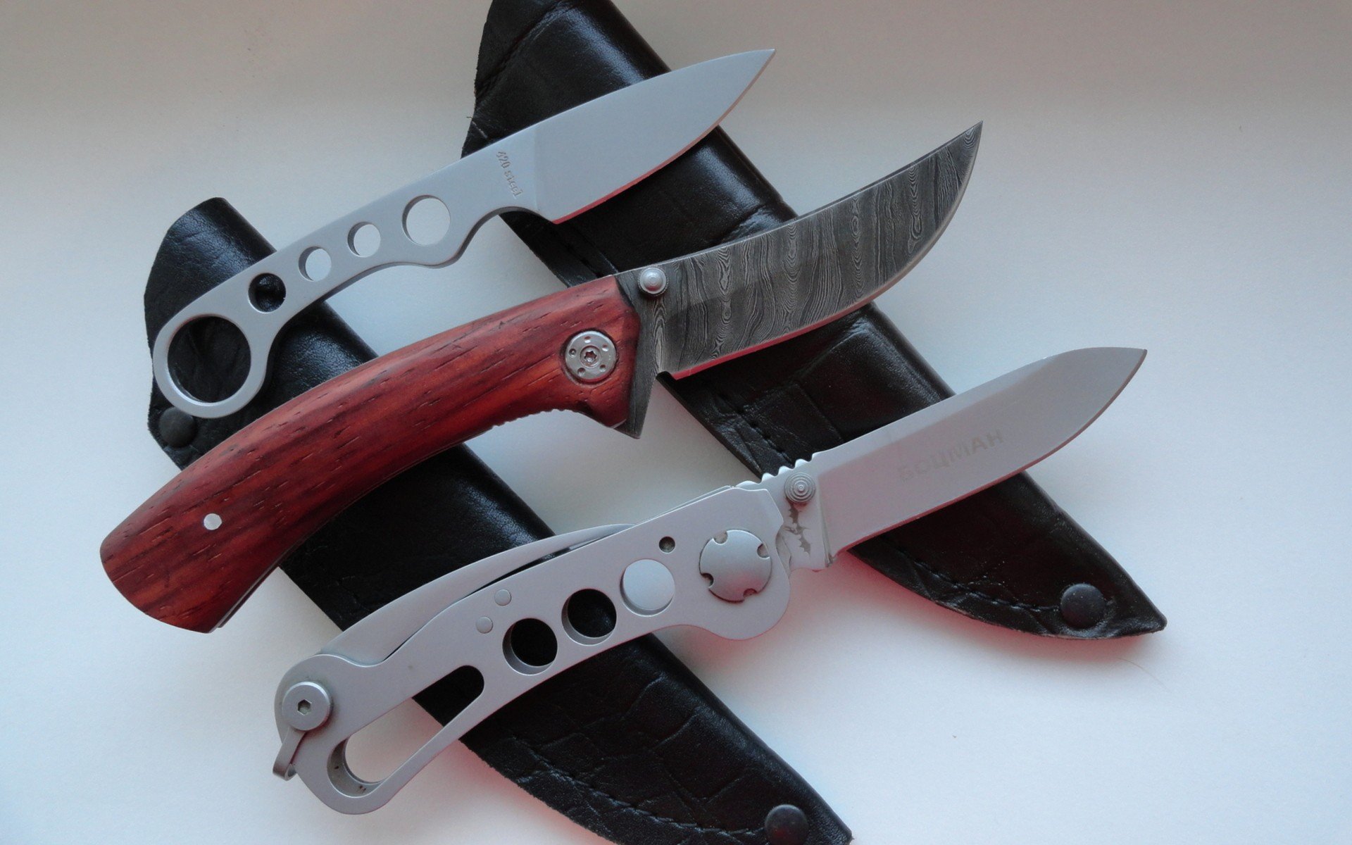 HD Wallpaper of Impressive Man-Made Knives | 1920x1200 | Wallpaper Abyss