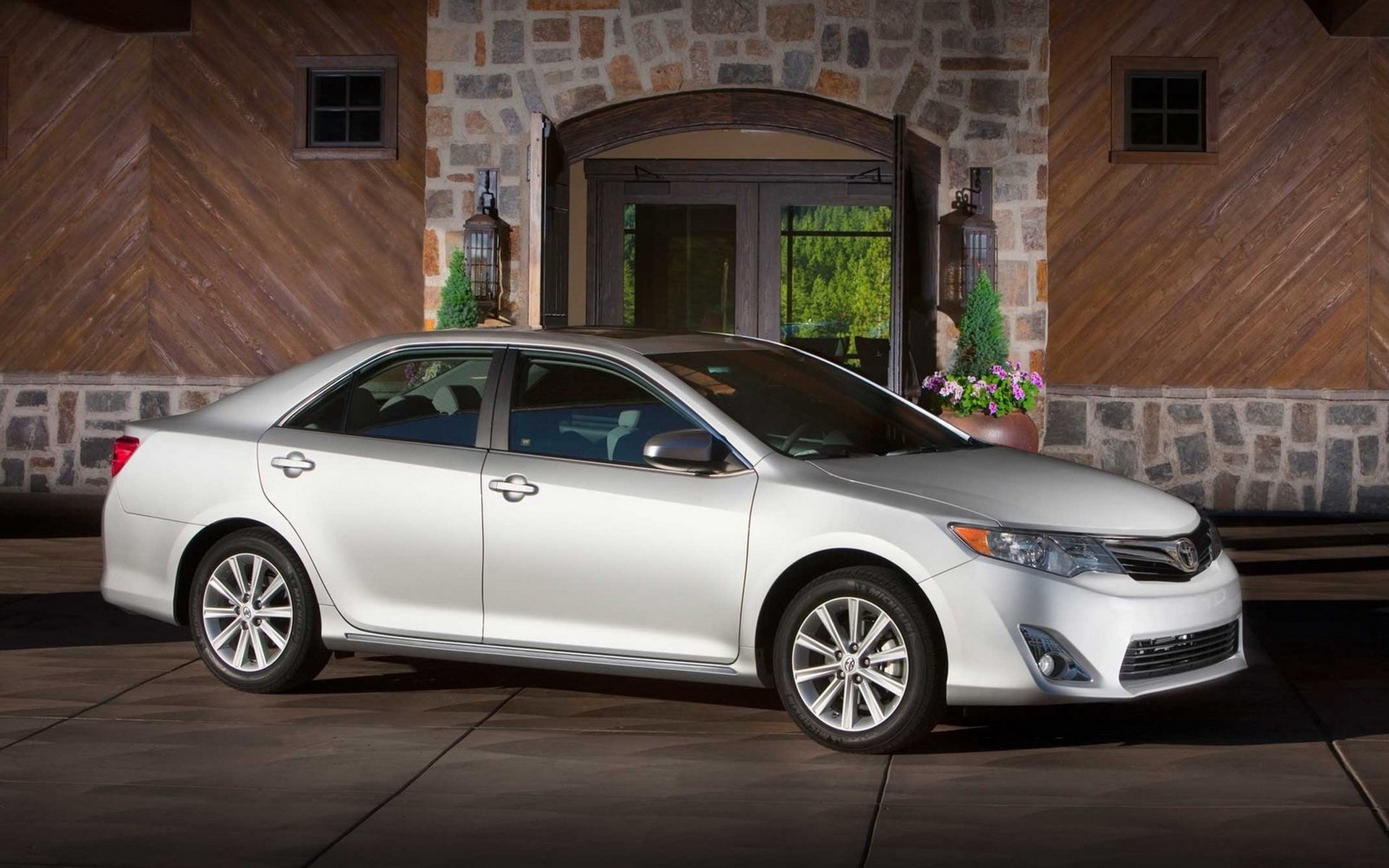 Stunning HD Toyota Sedan Wallpaper: Elegance Meets Performance