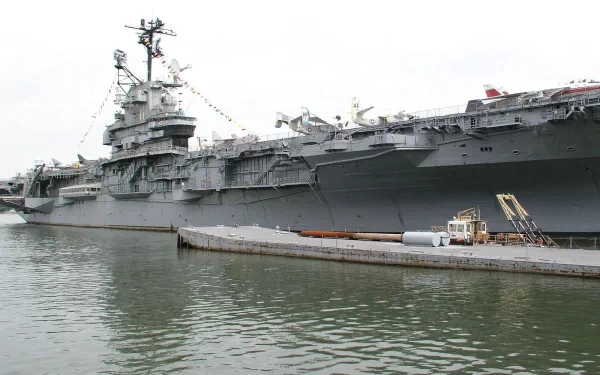 USS Intrepid (CV-11) Wallpapers