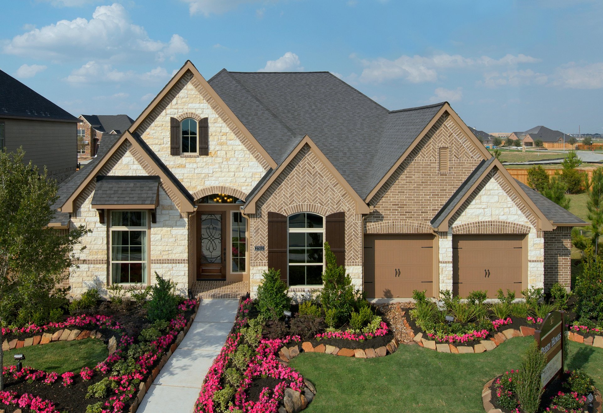 Download Man Made House HD Wallpaper