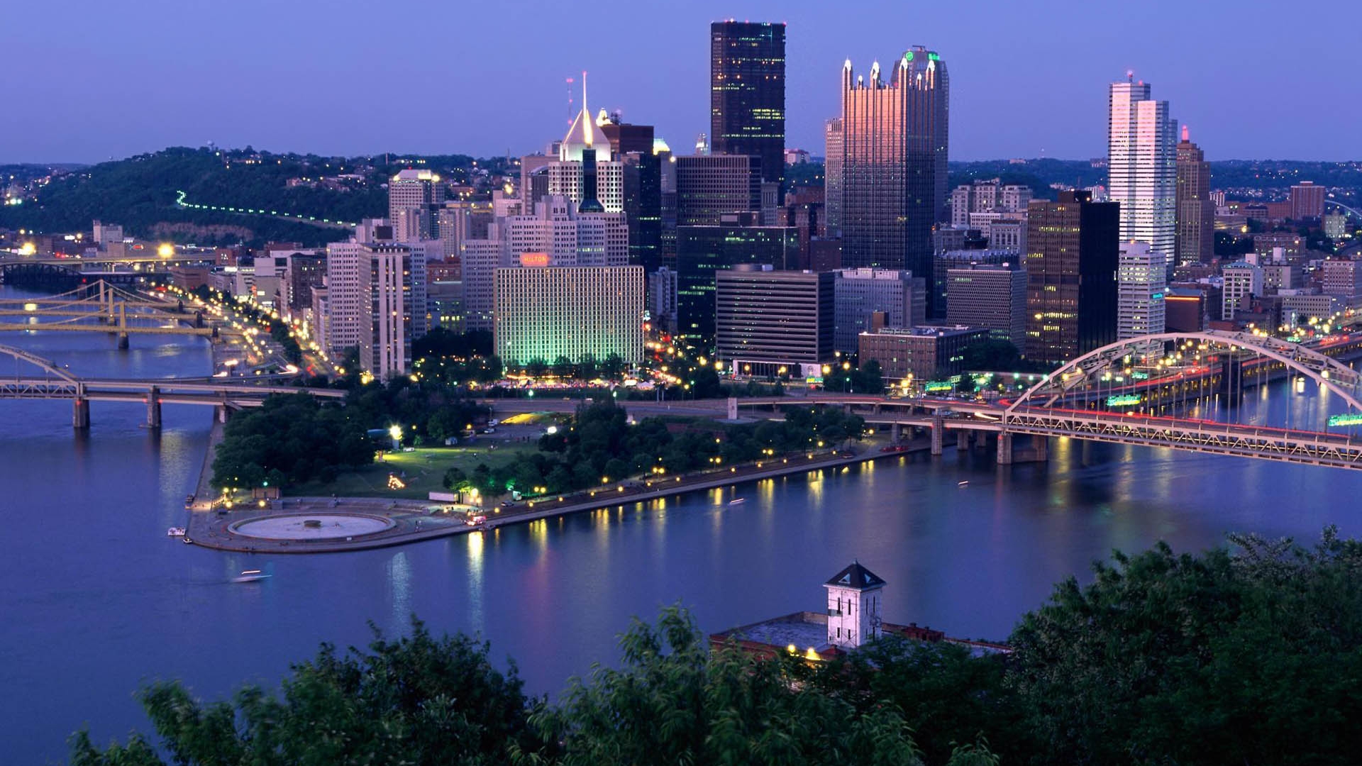 Pittsburgh Skyline At Night Wallpaper