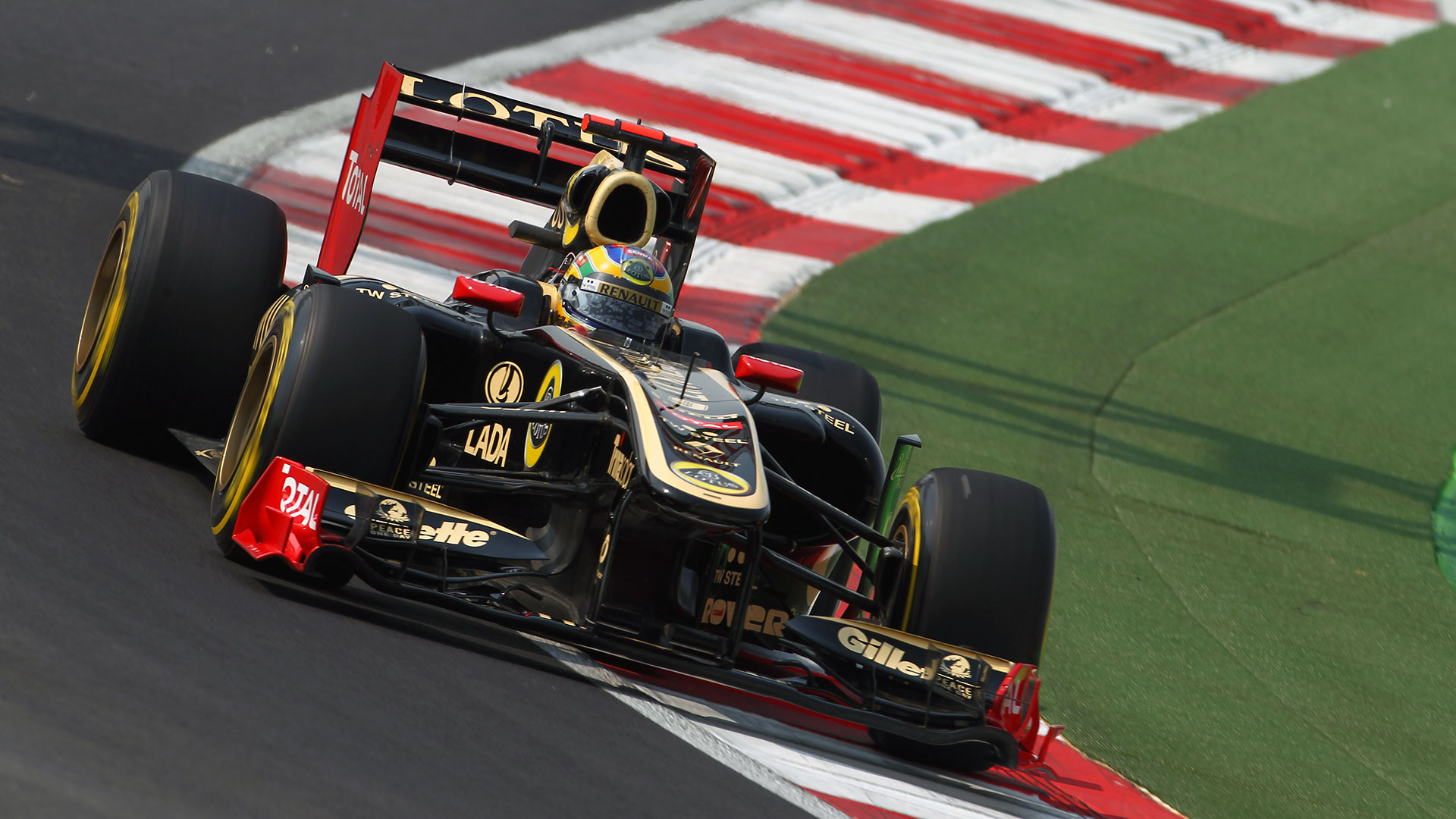 Download F1 Sports HD Wallpaper