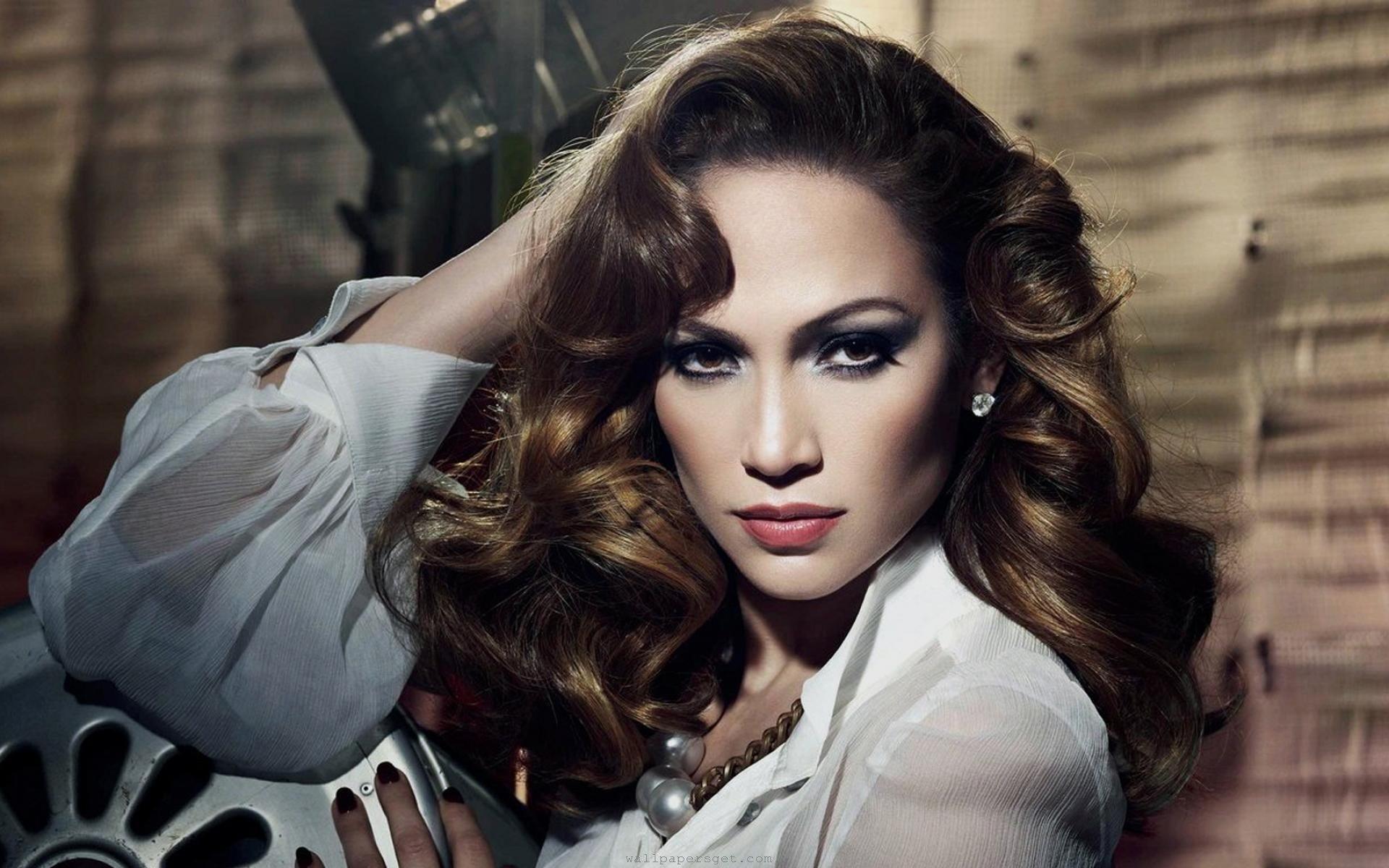 Jennifer Lopez HD Celebrity Glamour Wallpaper