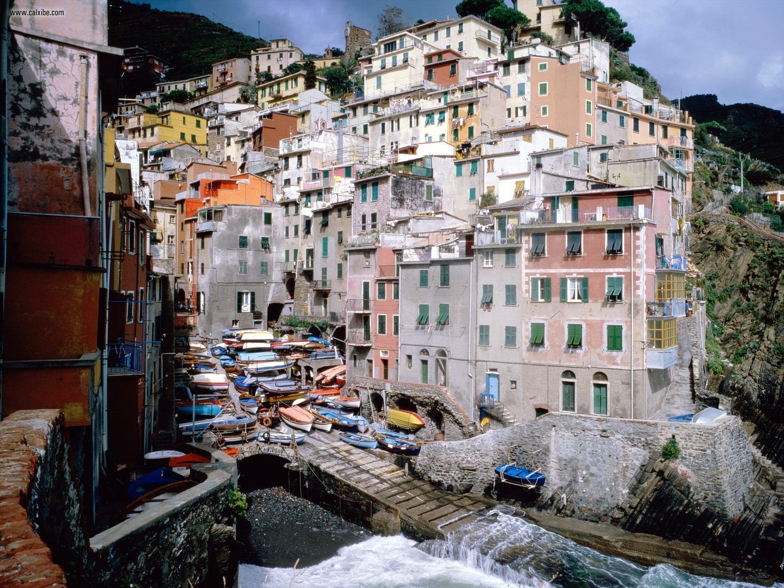 Town Wallpaper