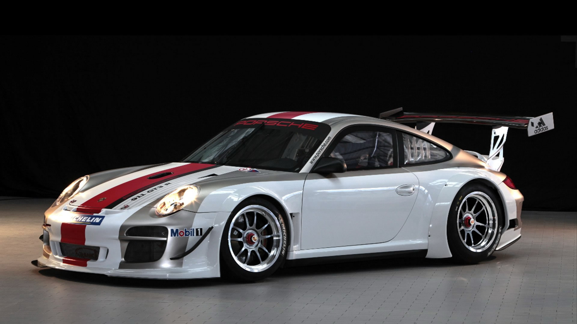 Download Vehicle Porsche HD Wallpaper