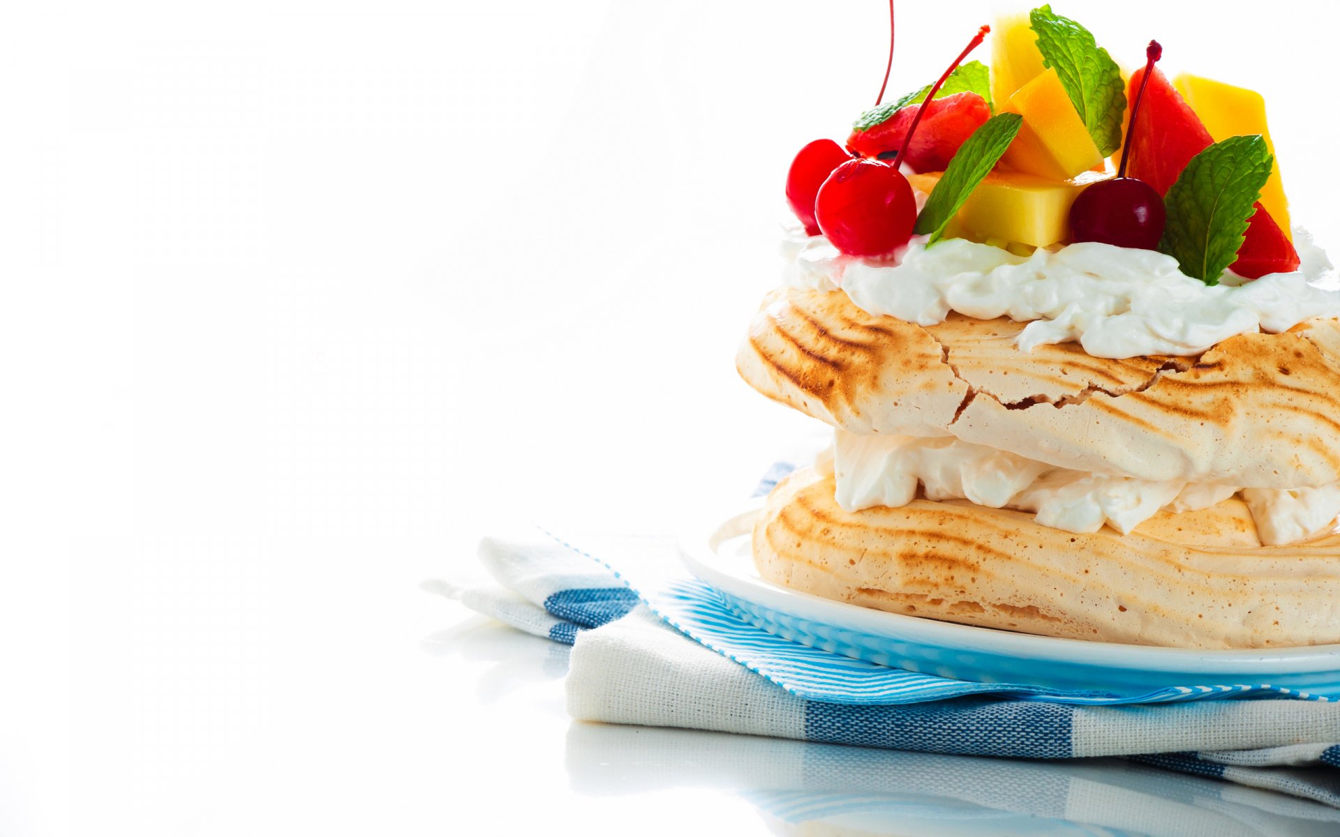 Decadent Sweets Delight: HD Food Wallpaper Celebration