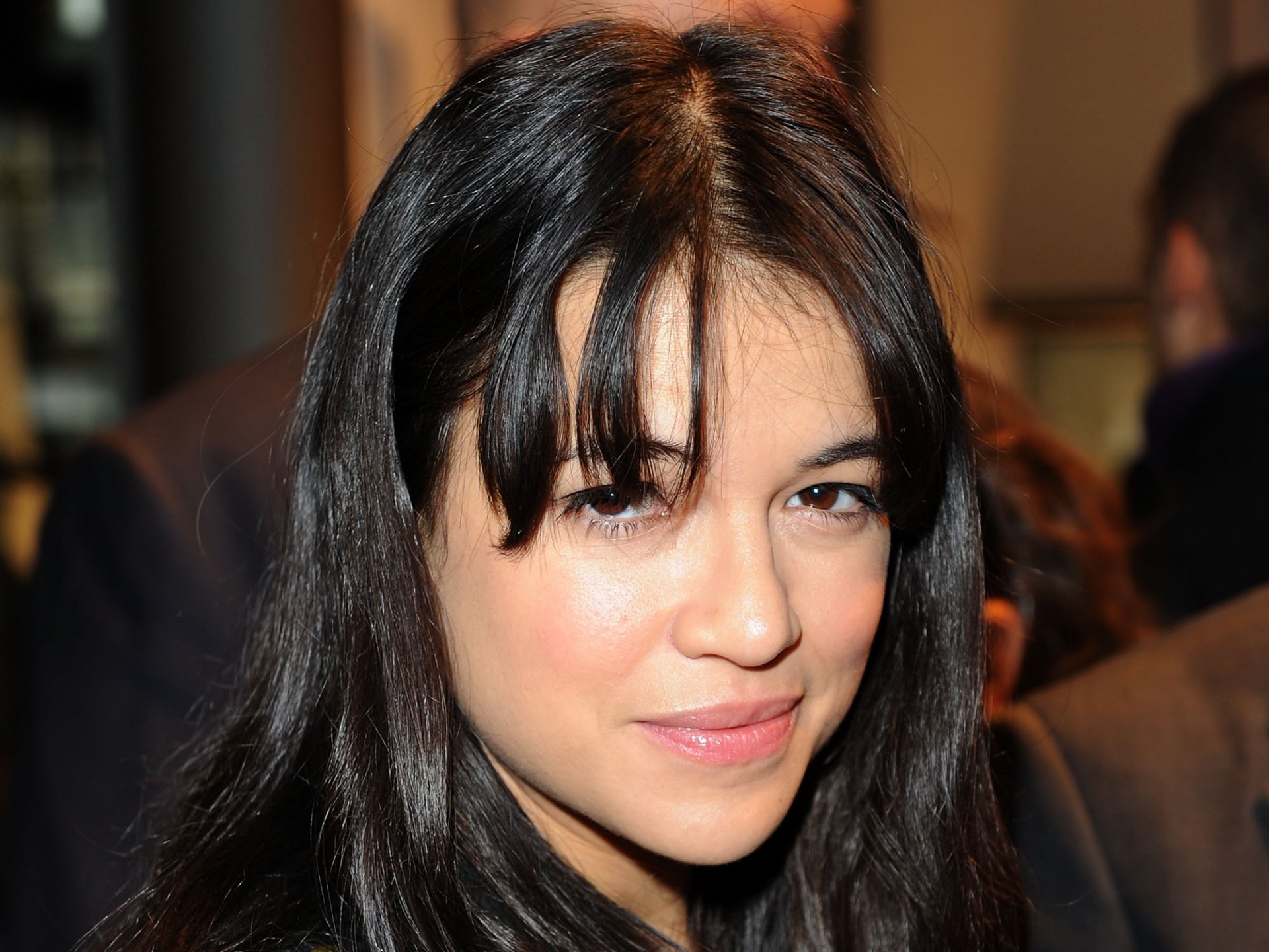 Michelle Rodriguez HD Celebrity Portrait Wallpaper