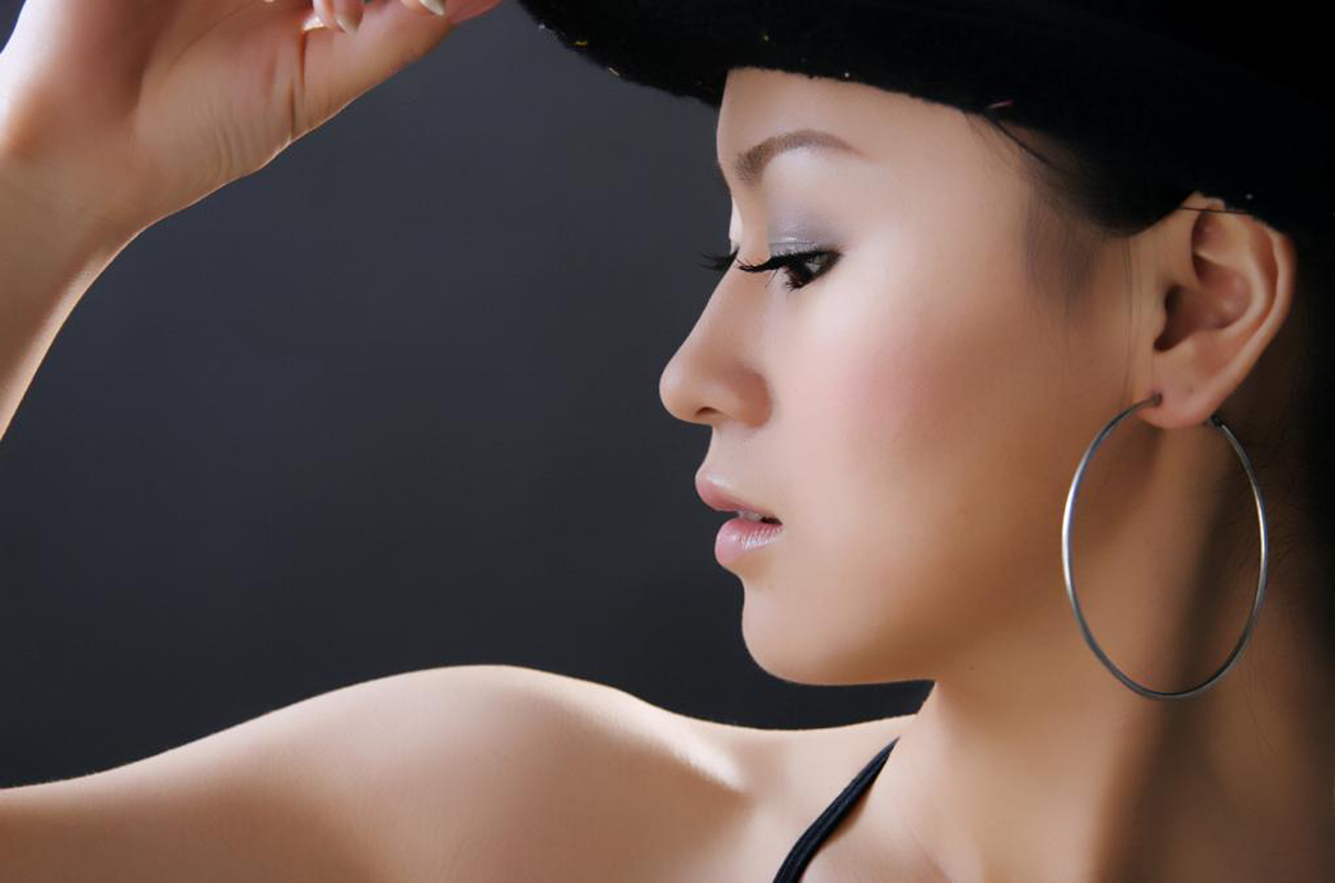 Download Woman Face 4k Ultra HD Wallpaper