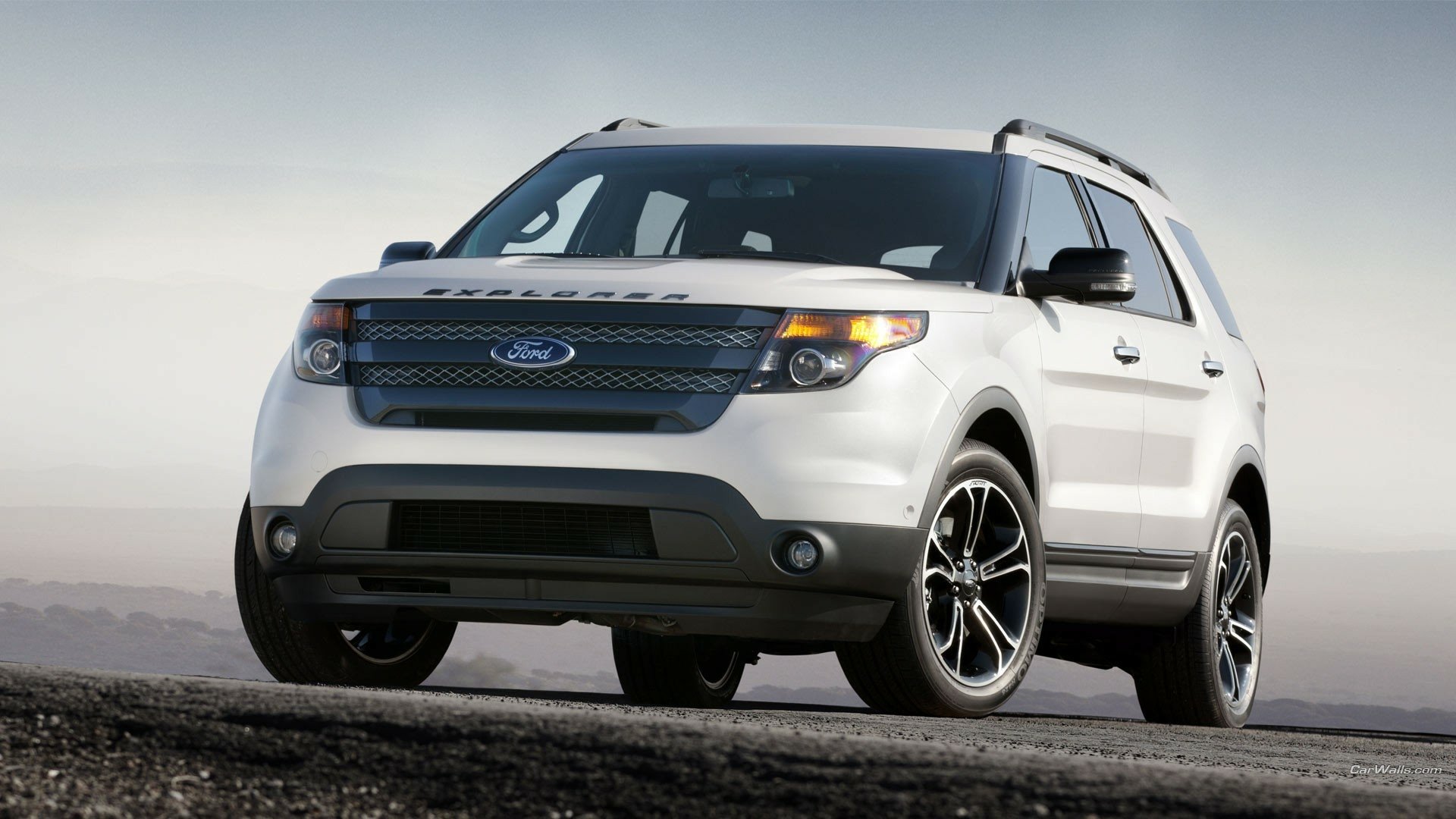 Download Vehicle Ford Explorer Sport HD Wallpaper