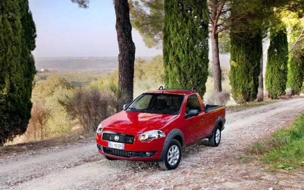Fiat Strada Wallpapers
