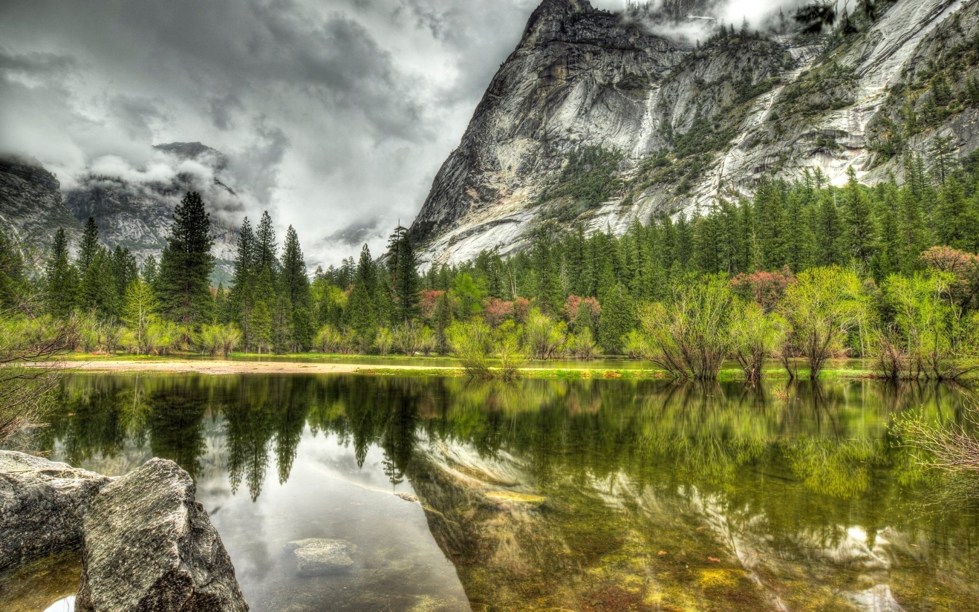 Tranquil Reflections: An HD Wallpaper of Nature's Serenity by the Lake ...