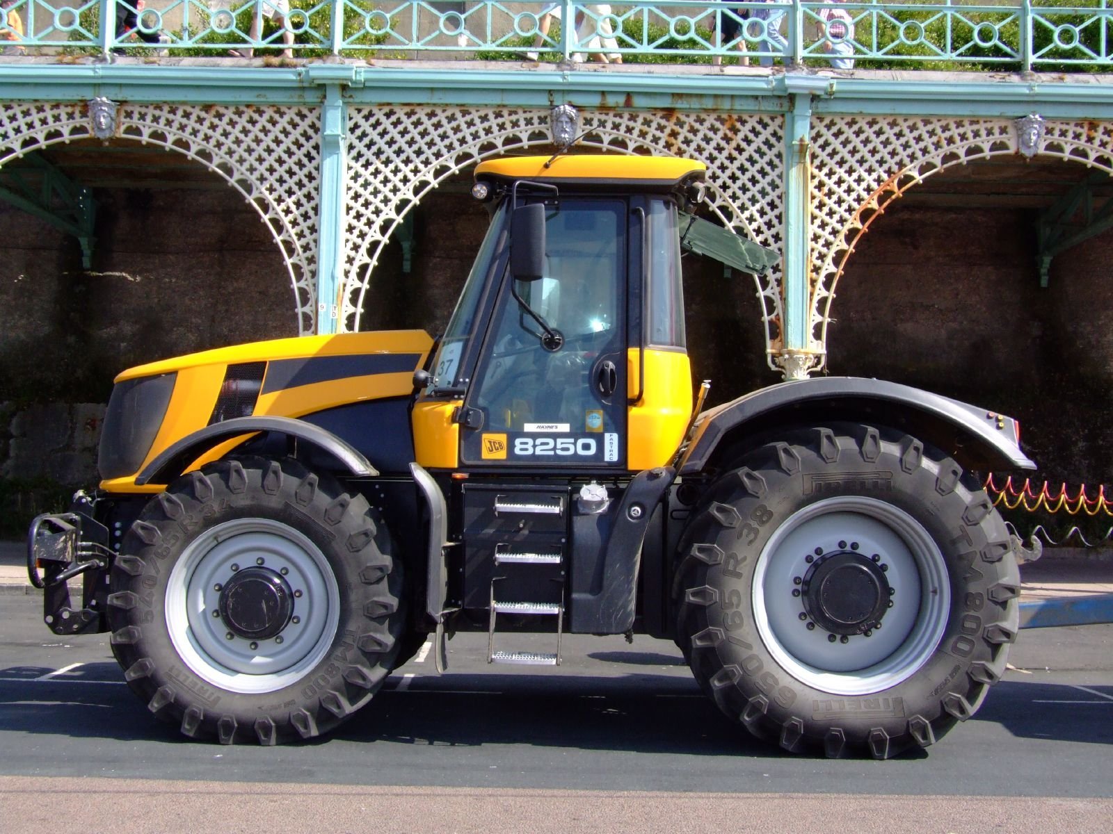 Download Vehicle Jcb Fastrac Wallpaper