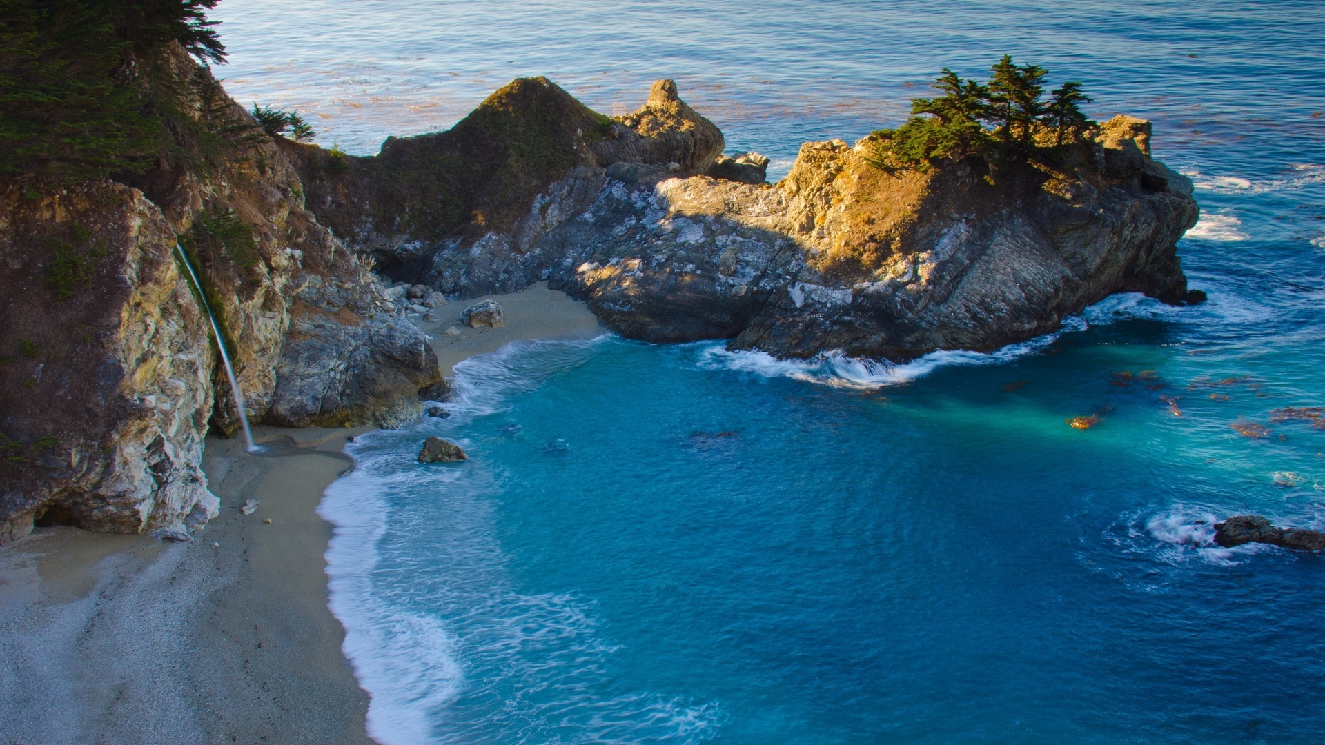 Download Nature Beach HD Wallpaper