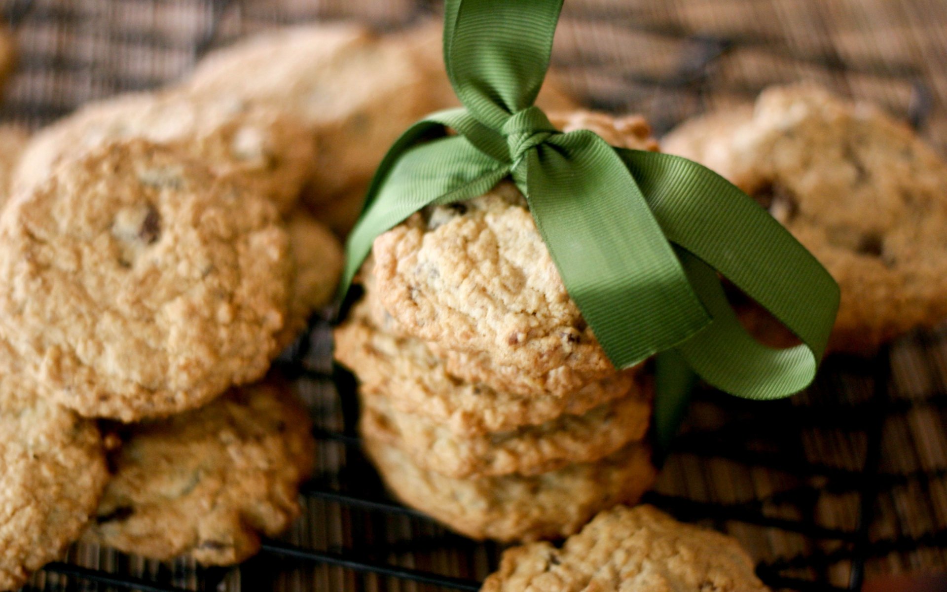 Delicious HD Cookie Delight: Tasty Food Wallpaper