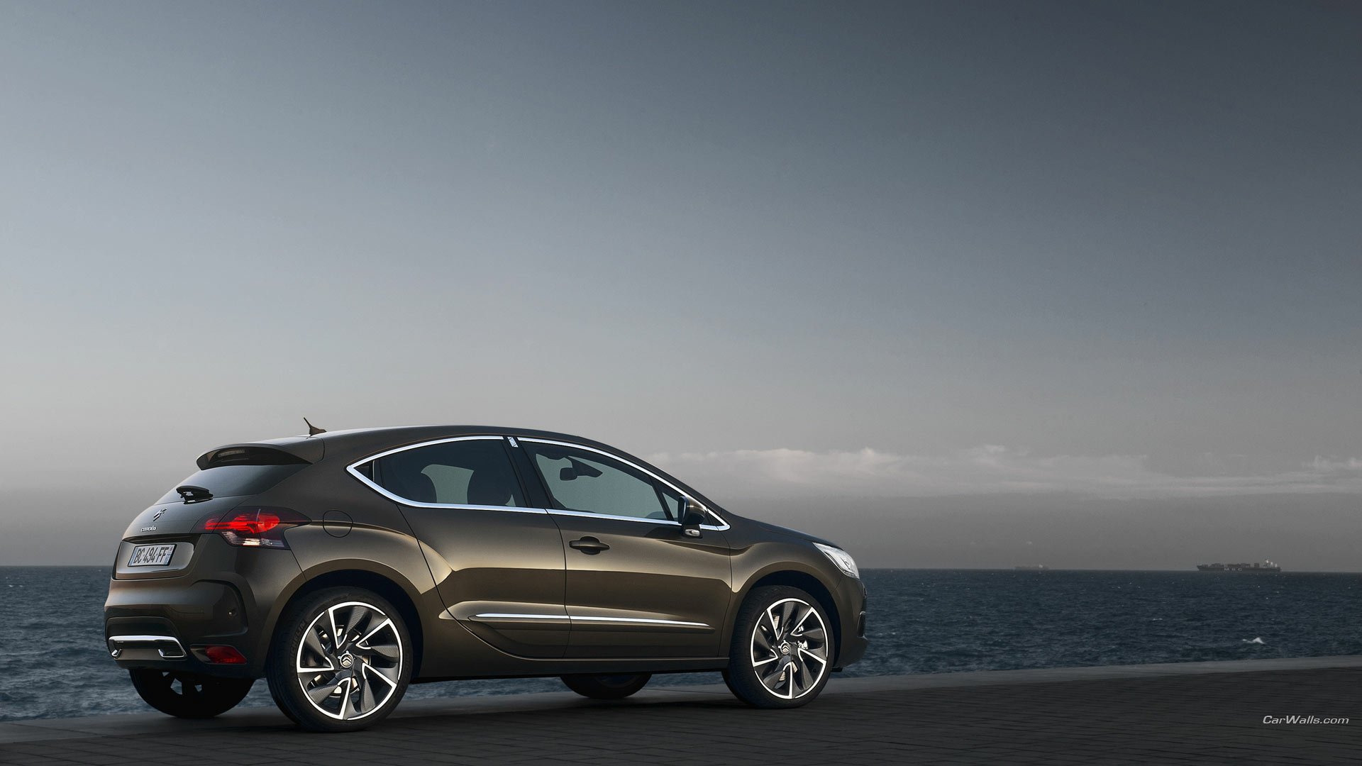 Download Vehicle Citroen DS4 HD Wallpaper