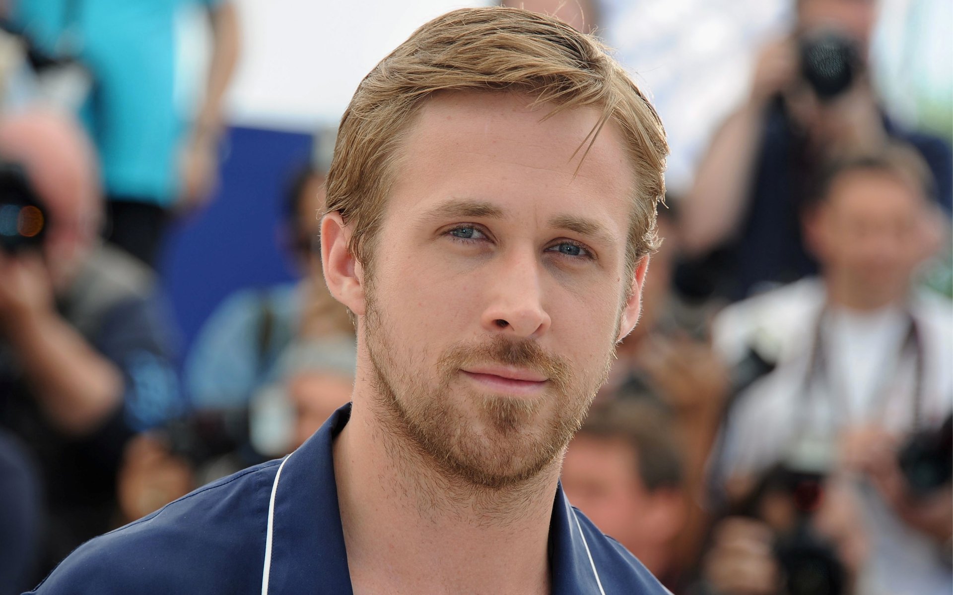 Download Canadian Actor Celebrity Ryan Gosling HD Wallpaper