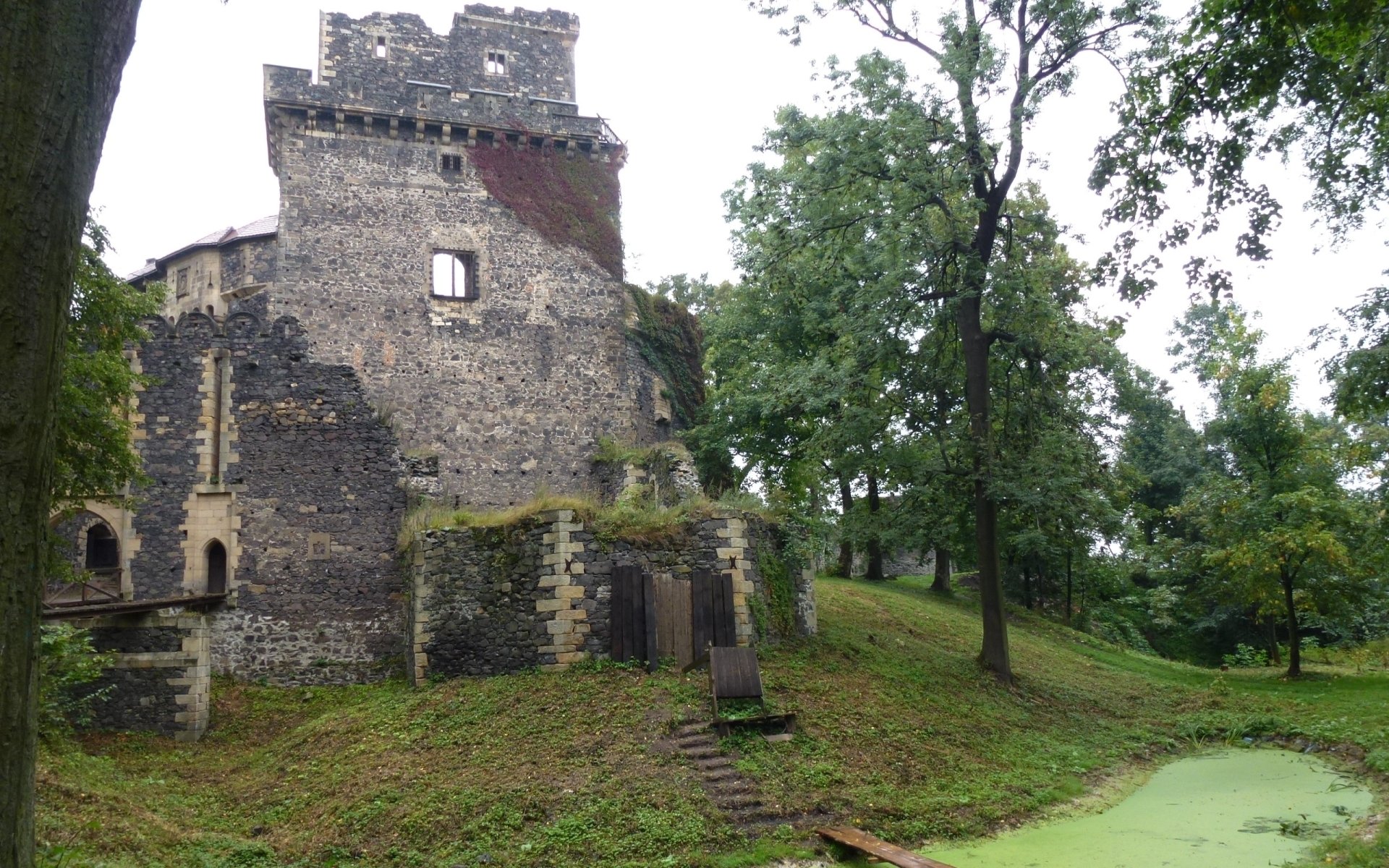 Grodziec Castle - Desktop Wallpapers, Phone Wallpaper, PFP, Gifs, and More!