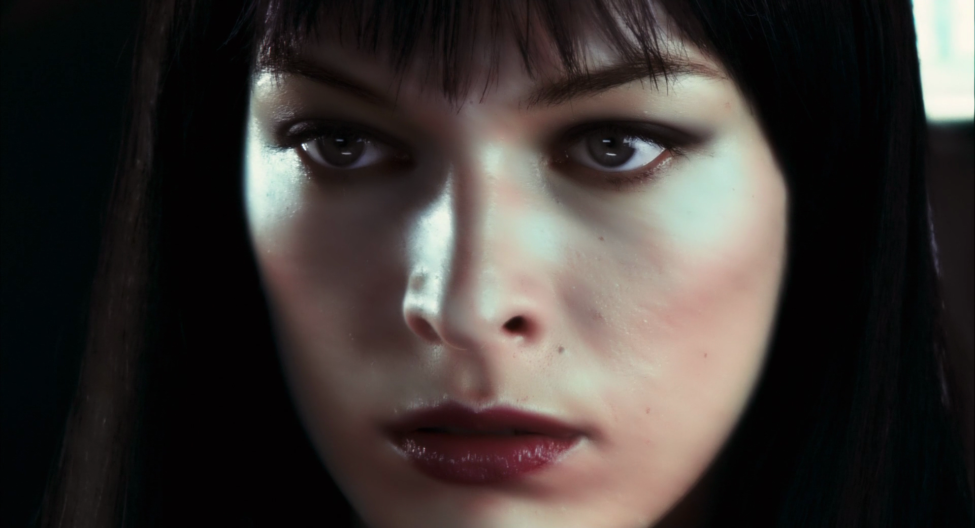 Download Movie Ultraviolet Wallpaper