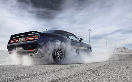 Dodge Challenger SRT Hellcat - Desktop Wallpapers, Phone Wallpaper, PFP ...