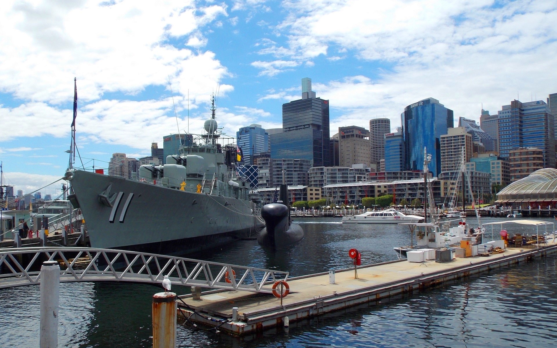 HMAS Vampire with HMAS Onslow by lonewolf6738