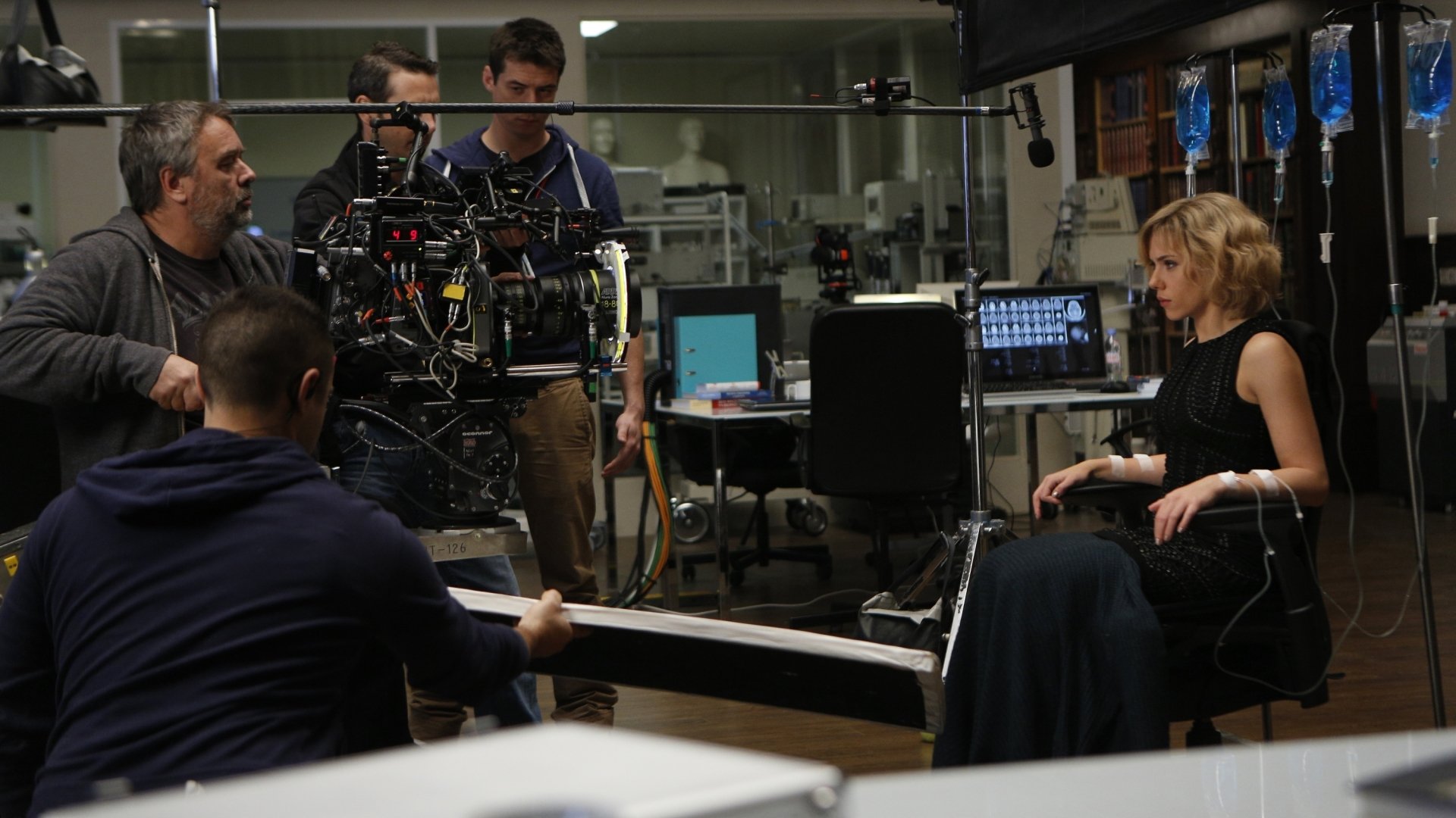 Download Scarlett Johansson Movie Lucy HD Wallpaper